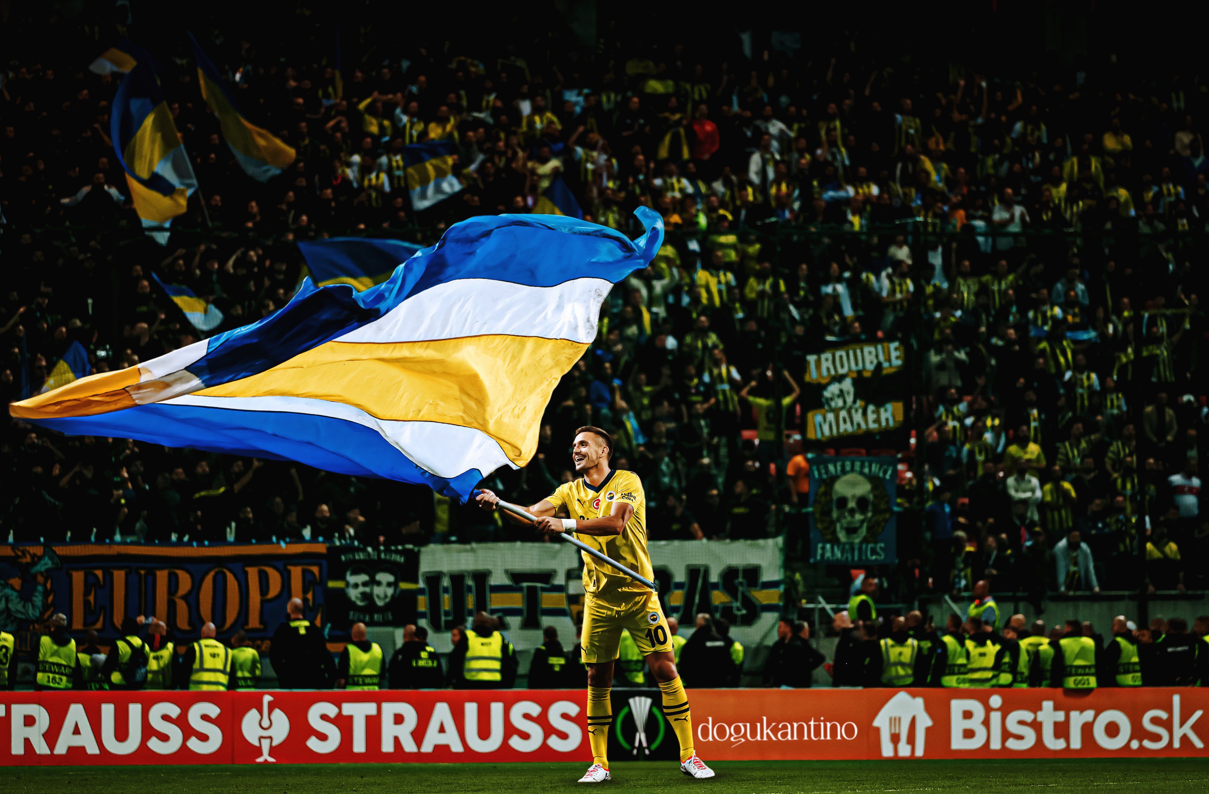 Dusan Tadic Wallpapers - Top Free Dusan Tadic Backgrounds - WallpaperAccess