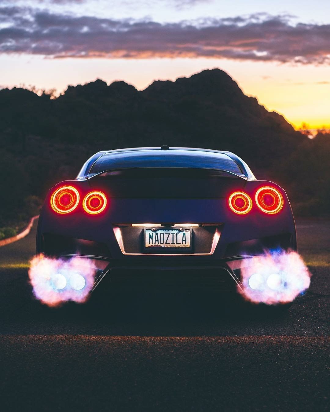 GTR Flames Wallpapers - Top Free GTR Flames Backgrounds - WallpaperAccess
