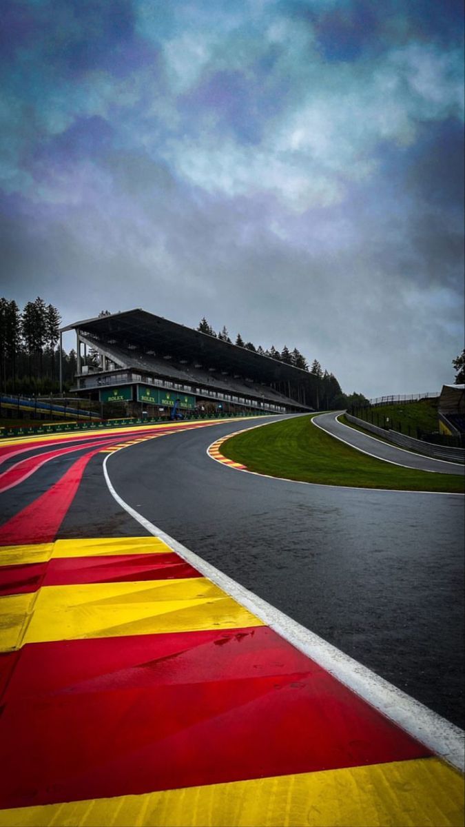 F1 Spa Wallpapers - Top Free F1 Spa Backgrounds - WallpaperAccess