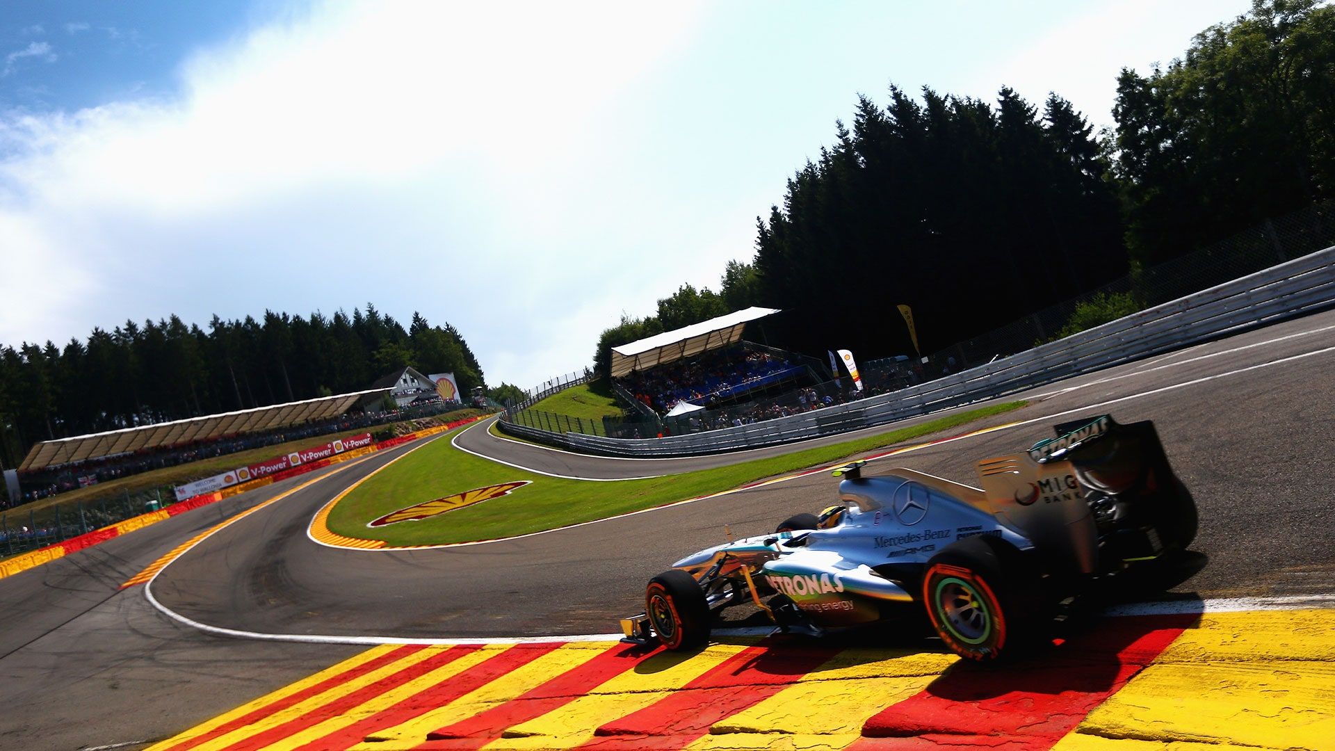F1 Spa Wallpapers - Top Free F1 Spa Backgrounds - WallpaperAccess