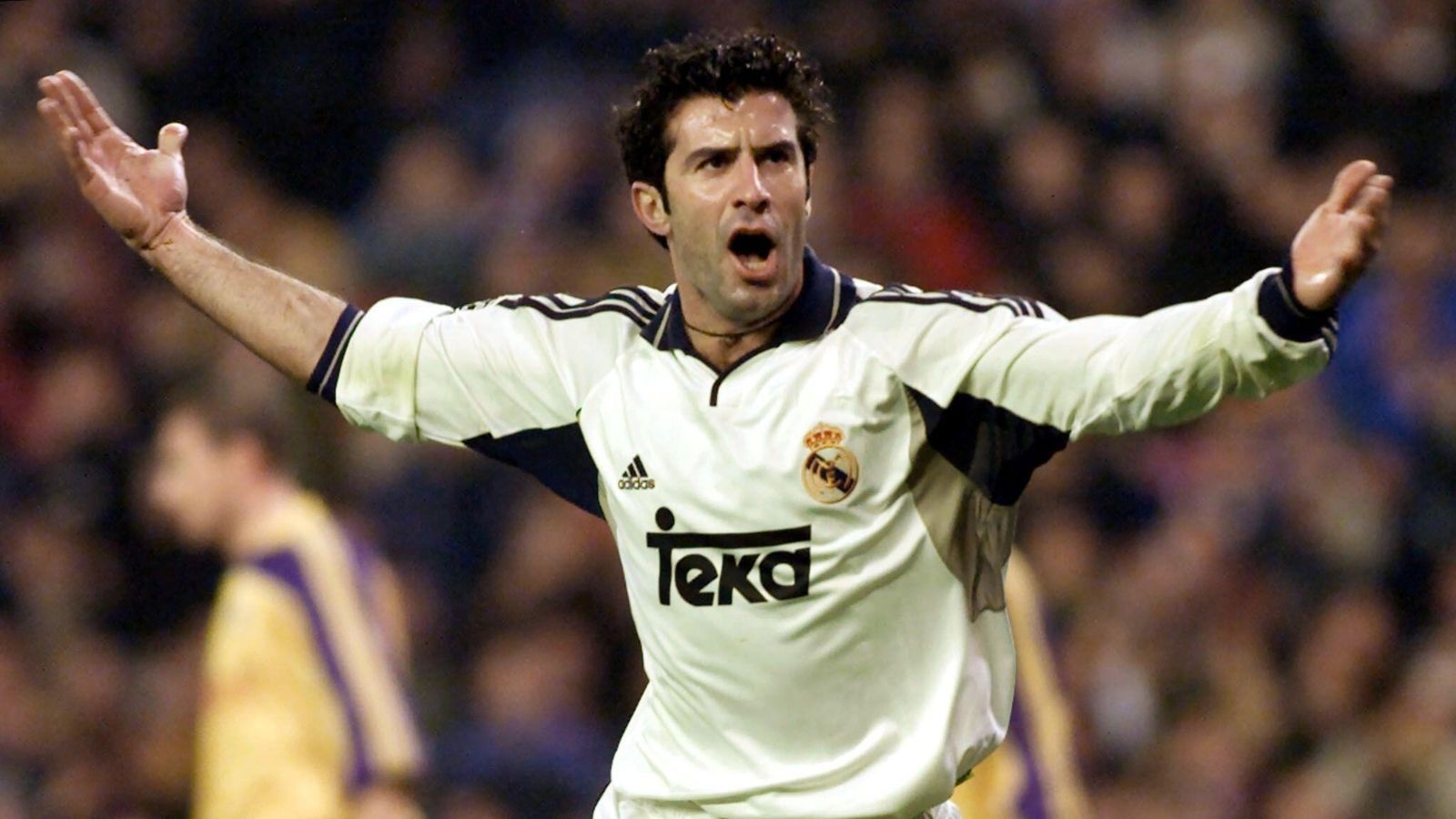 Luis Figo Wallpapers - Top Free Luis Figo Backgrounds - WallpaperAccess