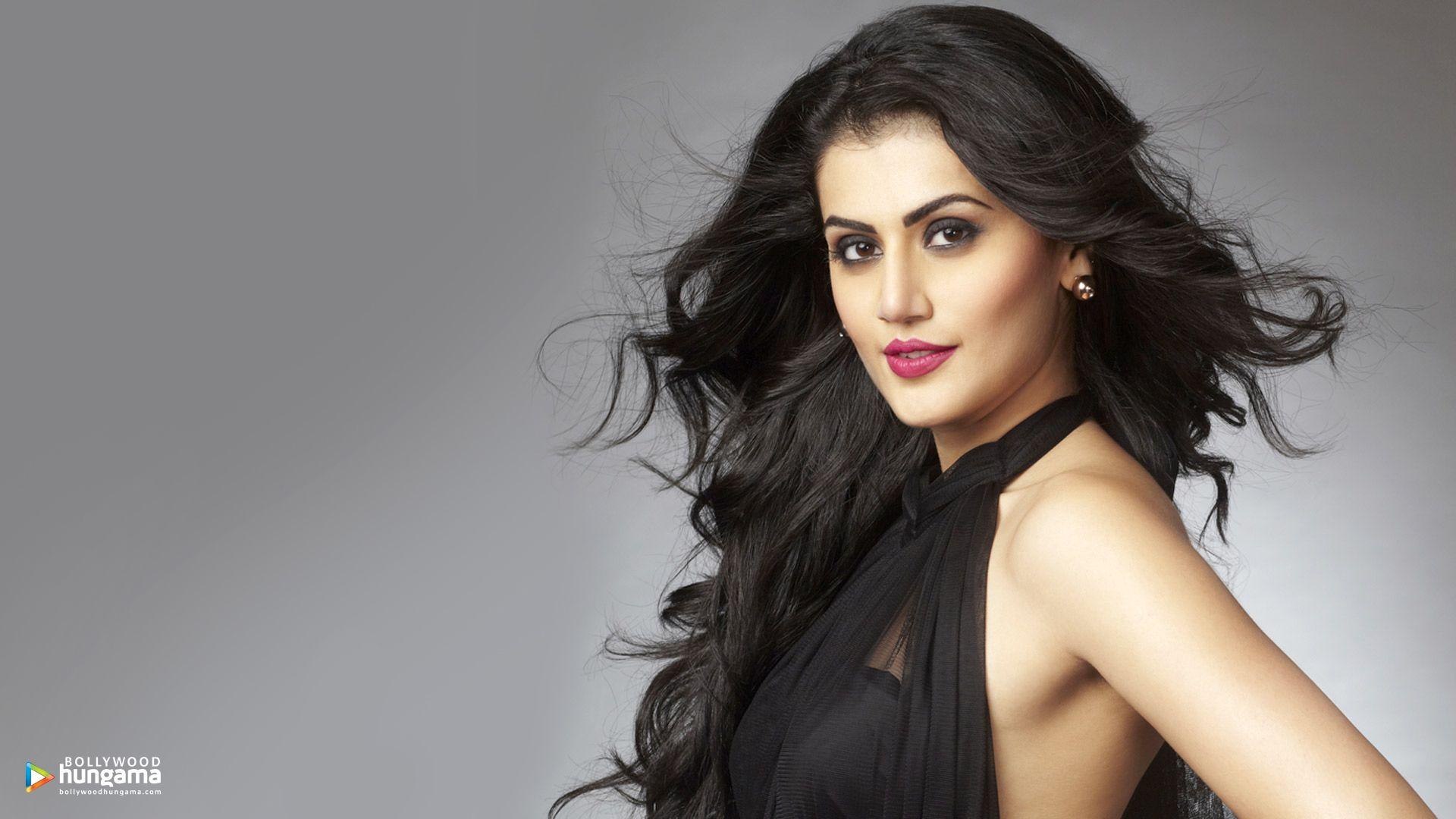 Taapsee Pannu Wallpapers - Top Free Taapsee Pannu Backgrounds ...