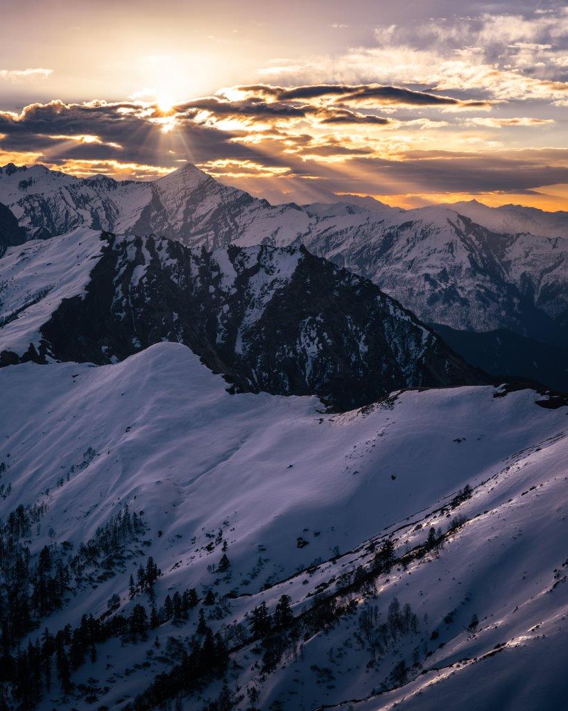 Kedarkantha Wallpapers - Top Free Kedarkantha Backgrounds - WallpaperAccess