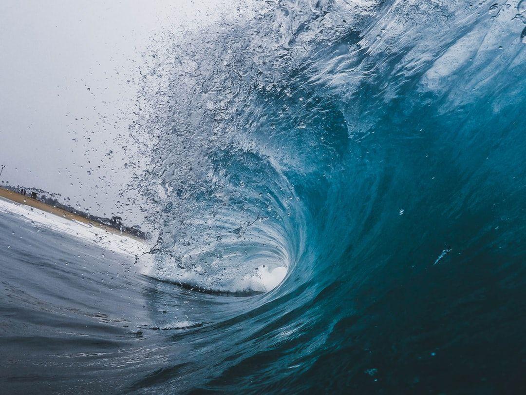 Wave Wallpapers - Top Free Wave Backgrounds - WallpaperAccess