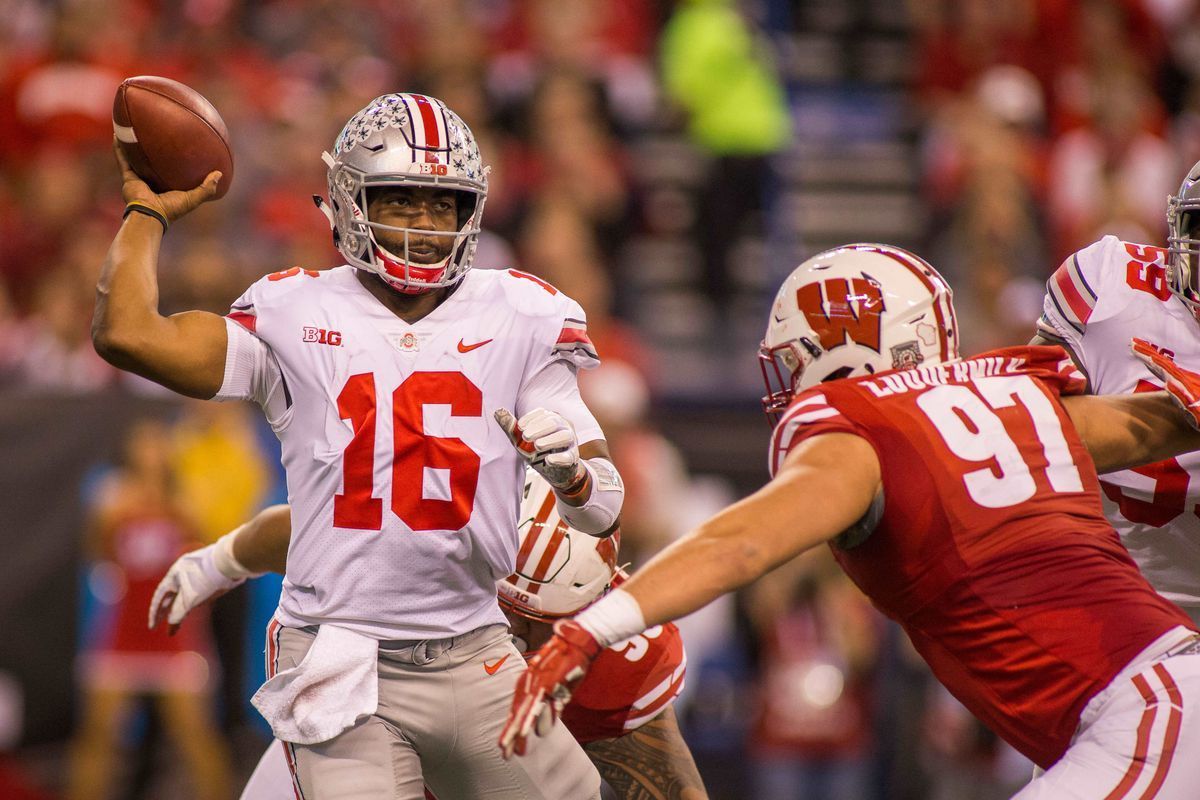 Wisconsin Football Wallpapers - Top Free Wisconsin Football Backgrounds ...