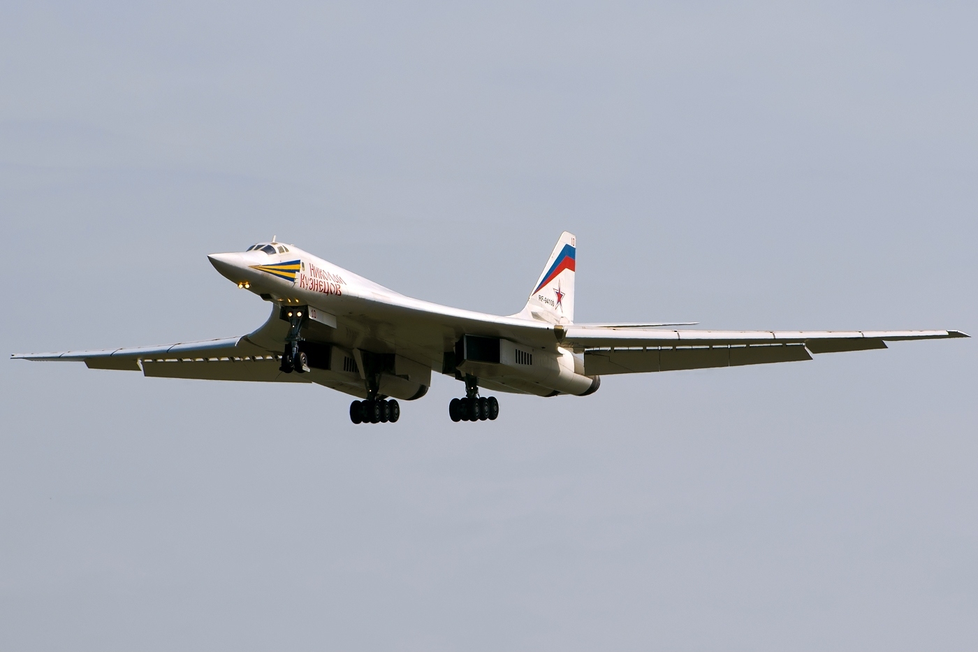 Túpolev Tu-160 Wallpapers - Top Free Túpolev Tu-160 Backgrounds ...