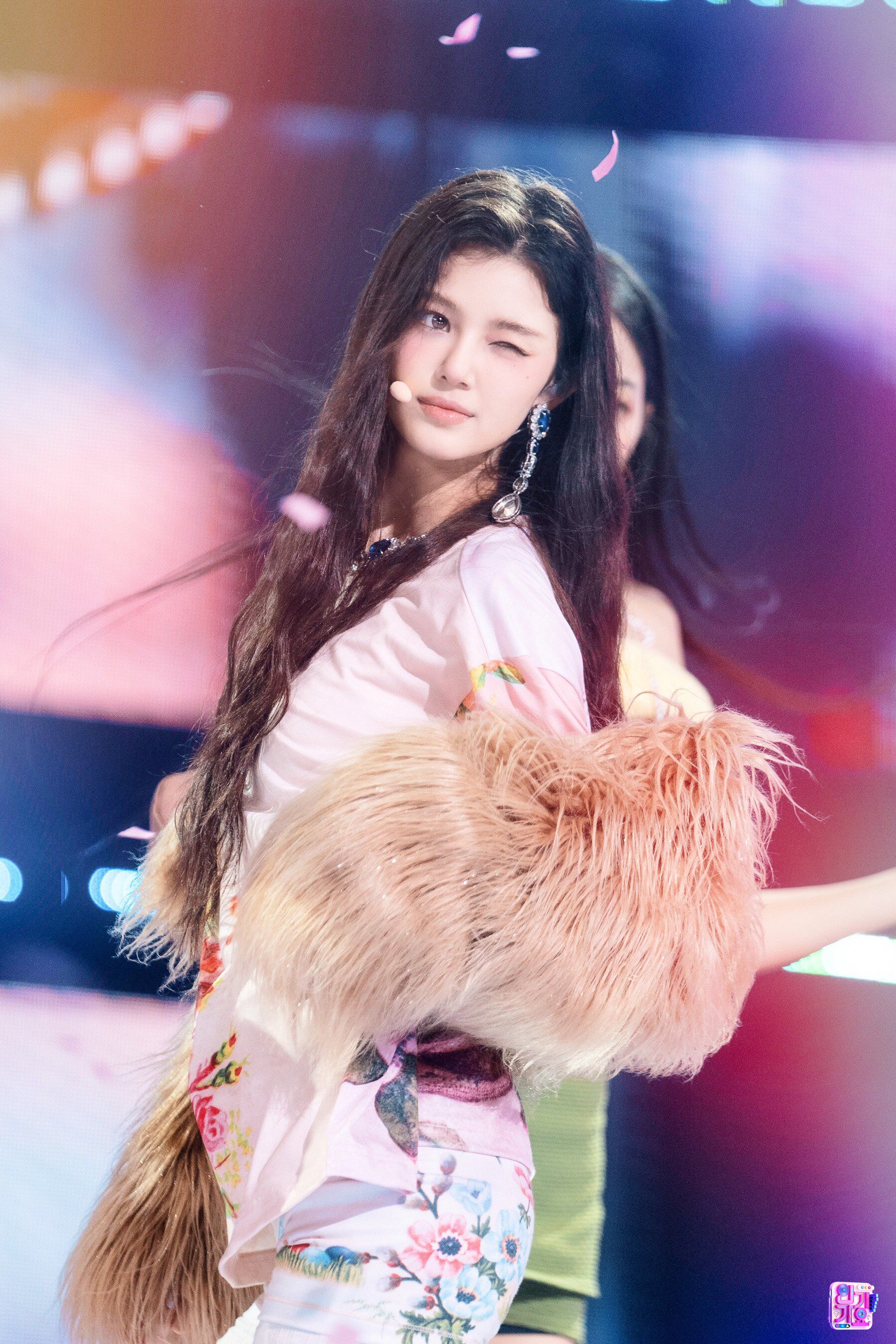 Danielle NewJeans Wallpapers - Top Free Danielle NewJeans Backgrounds ...