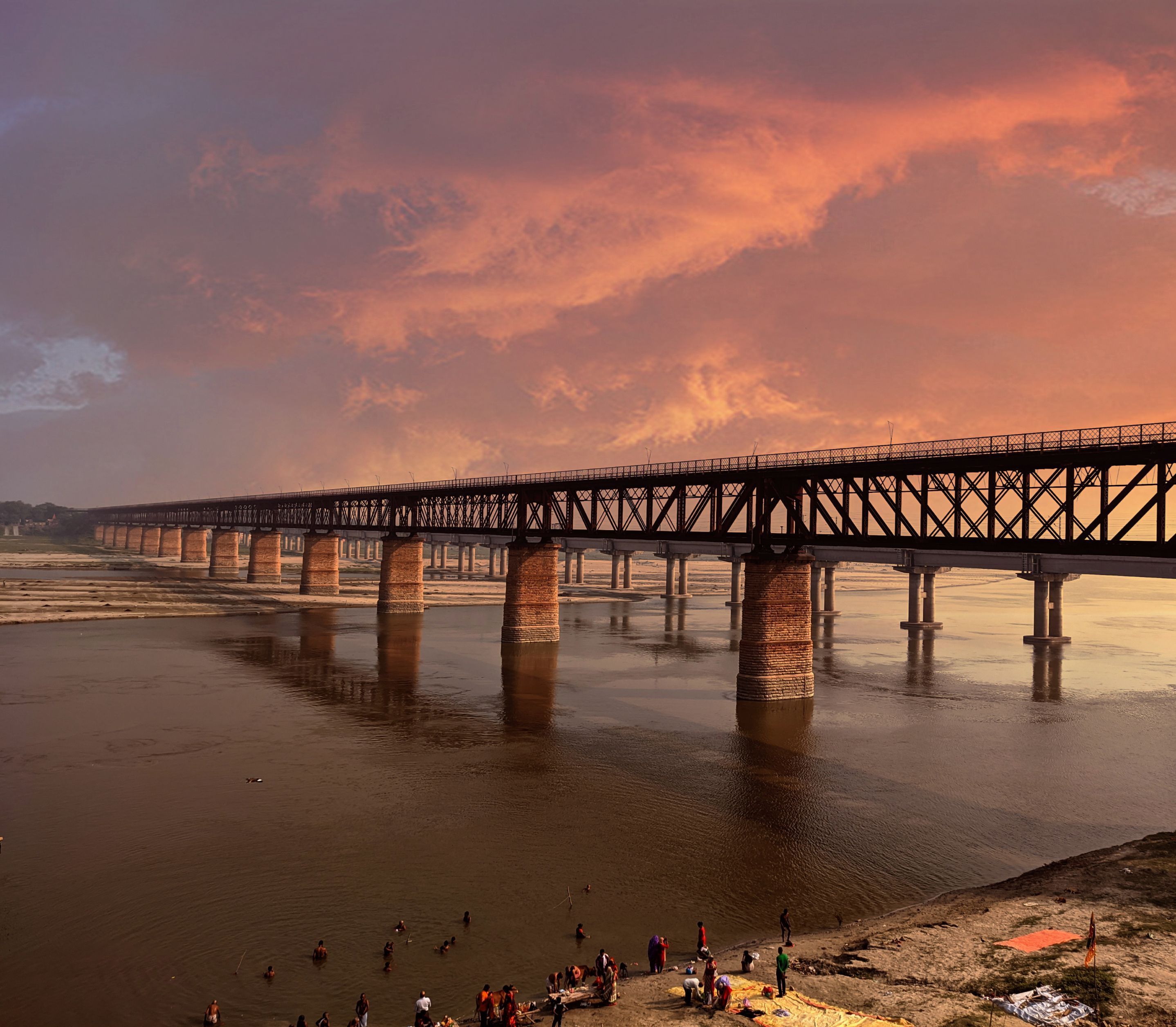 Prayagraj Wallpapers - Top Free Prayagraj Backgrounds - WallpaperAccess
