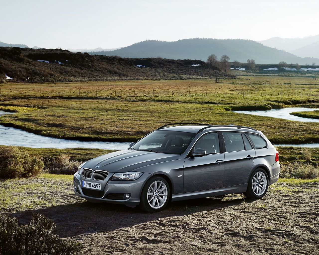 BMW Wagon Wallpapers - Top Free BMW Wagon Backgrounds - WallpaperAccess