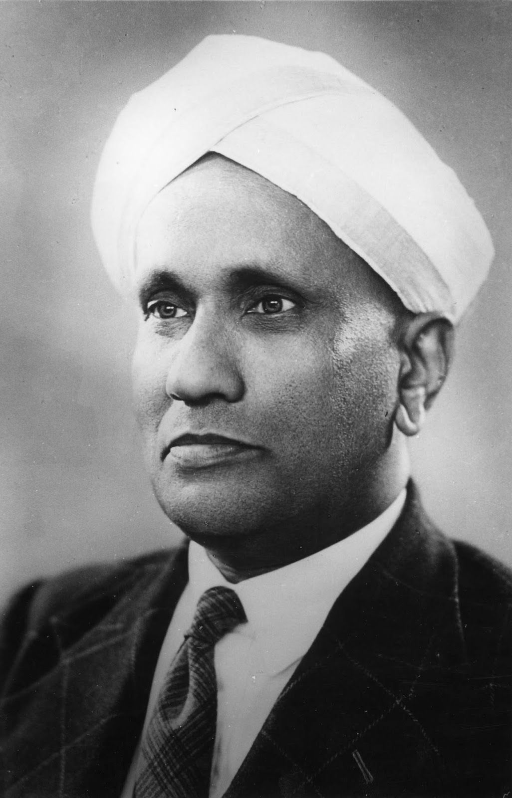 CV Raman Wallpapers - Top Free CV Raman Backgrounds - WallpaperAccess