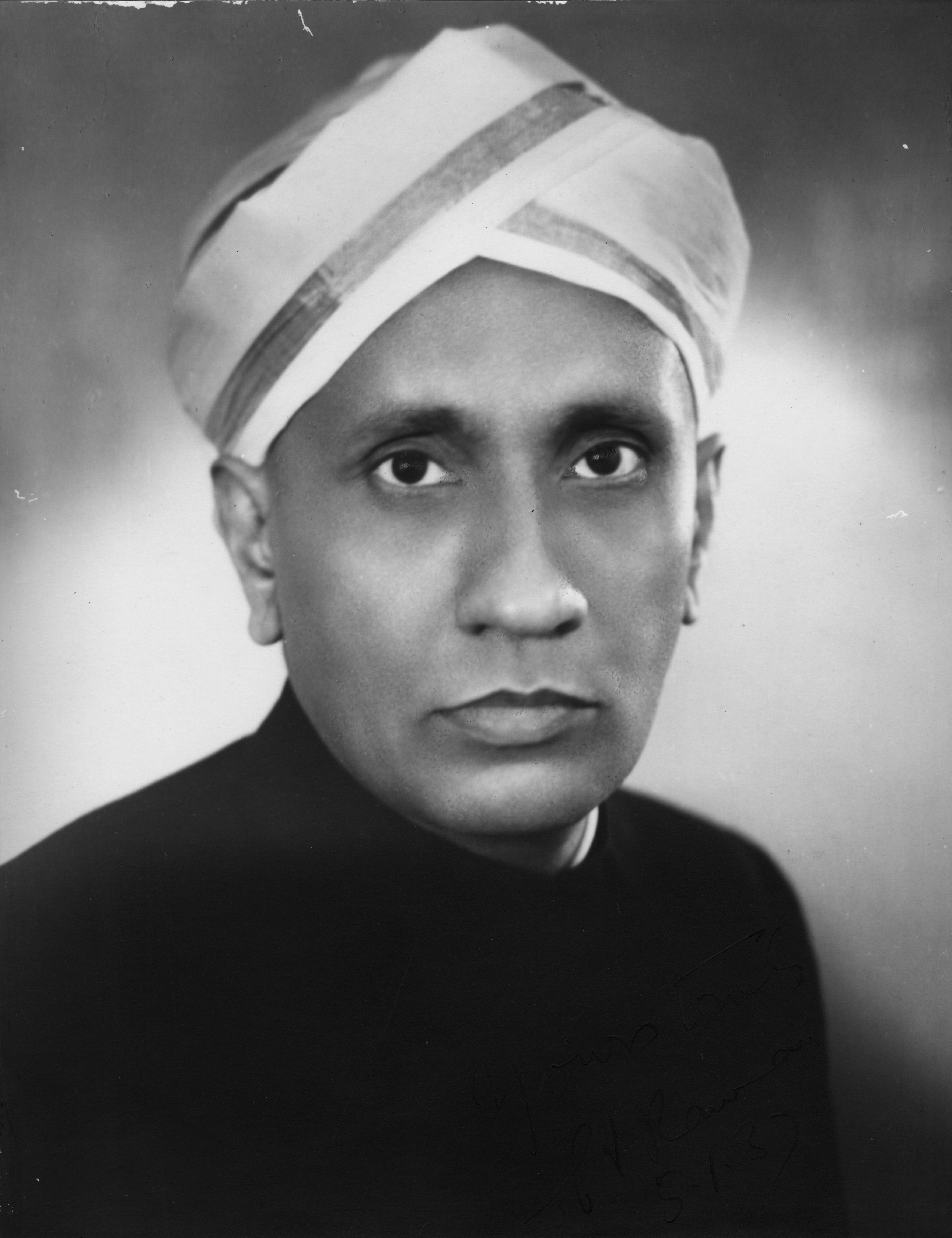 CV Raman Wallpapers - Top Free CV Raman Backgrounds - WallpaperAccess
