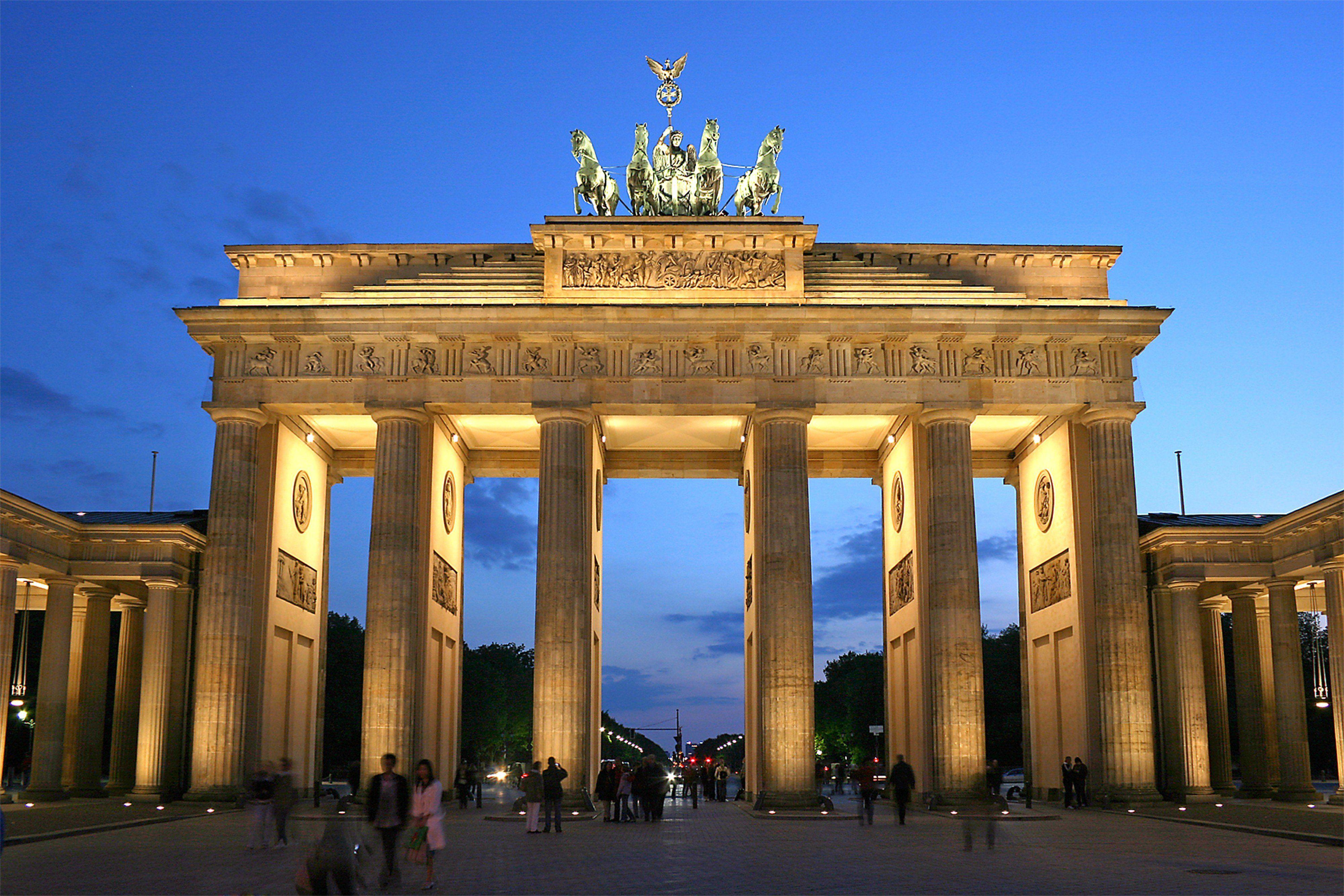 Brandenburg Gate Wallpapers - Top Free Brandenburg Gate Backgrounds ...
