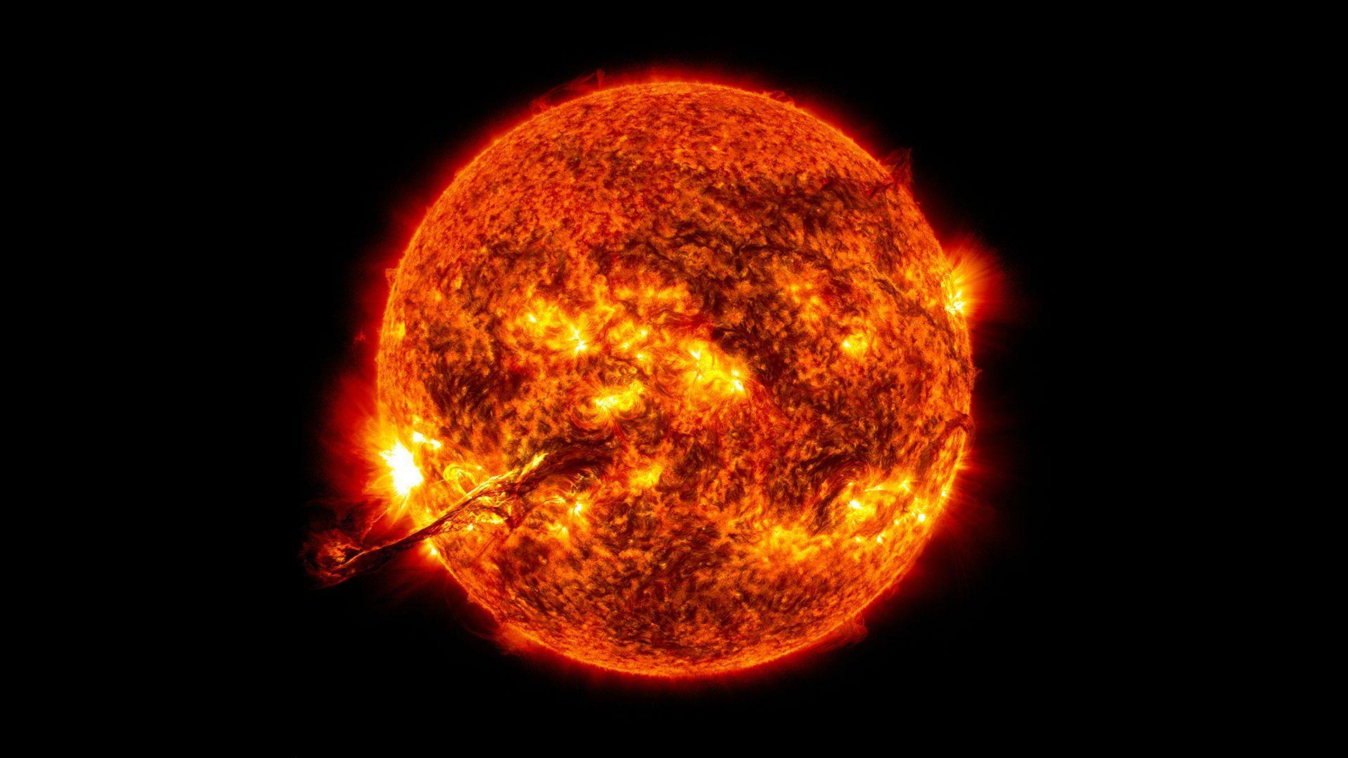 Solar Flare Wallpapers - Top Free Solar Flare Backgrounds - WallpaperAccess