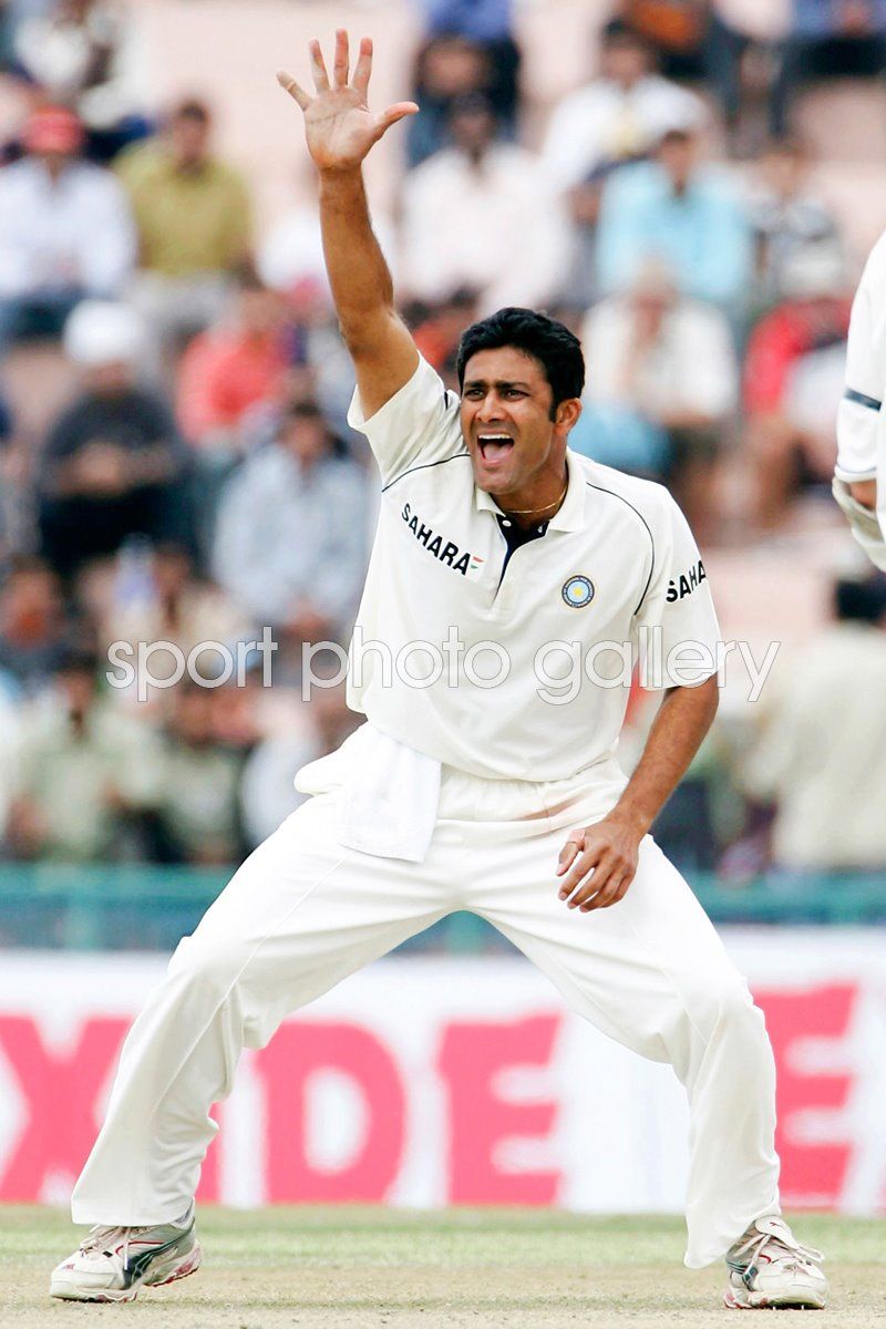 Anil Kumble Wallpapers - Top Free Anil Kumble Backgrounds - WallpaperAccess