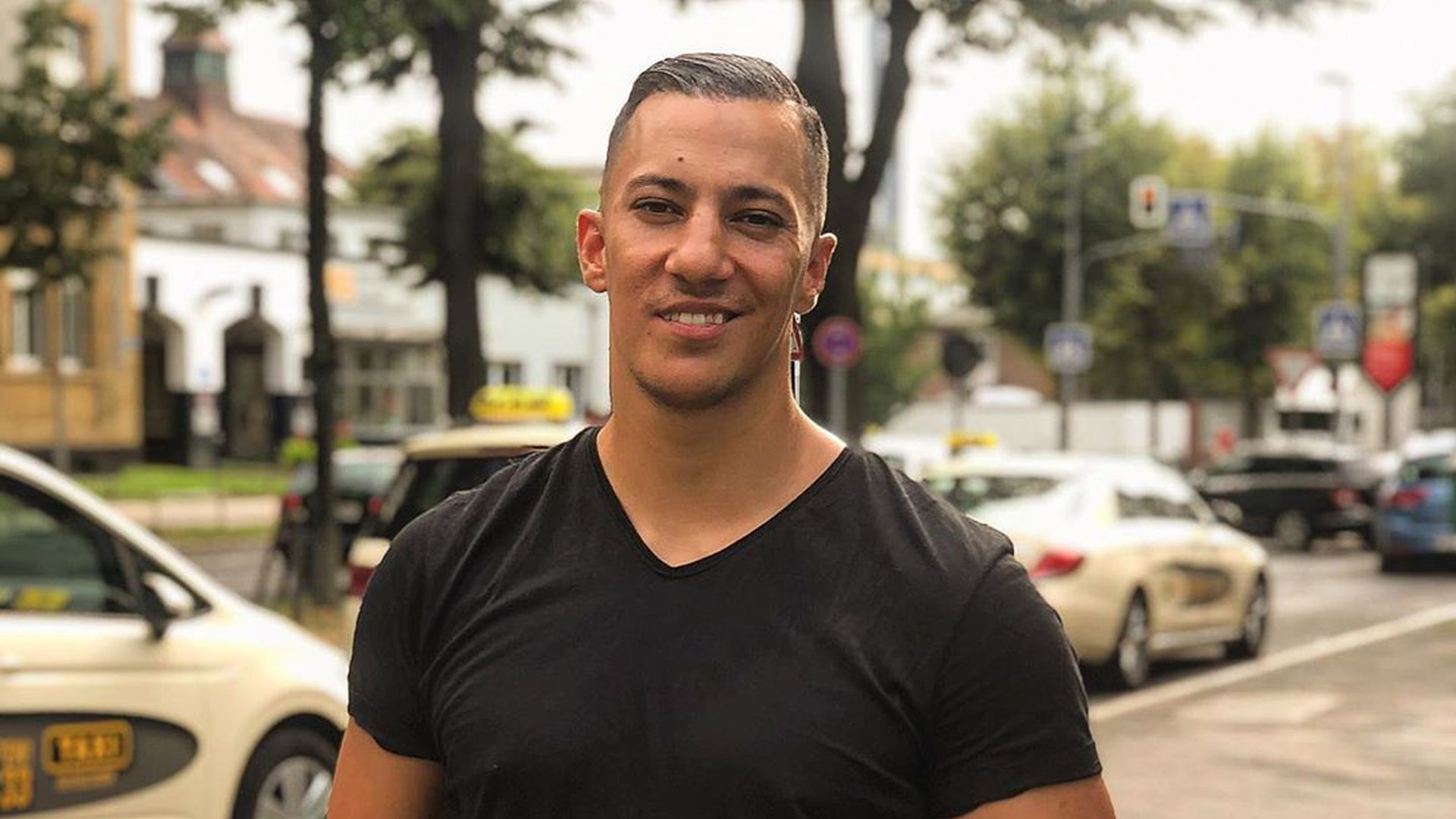 Farid Bang Wallpapers - Top Free Farid Bang Backgrounds - WallpaperAccess