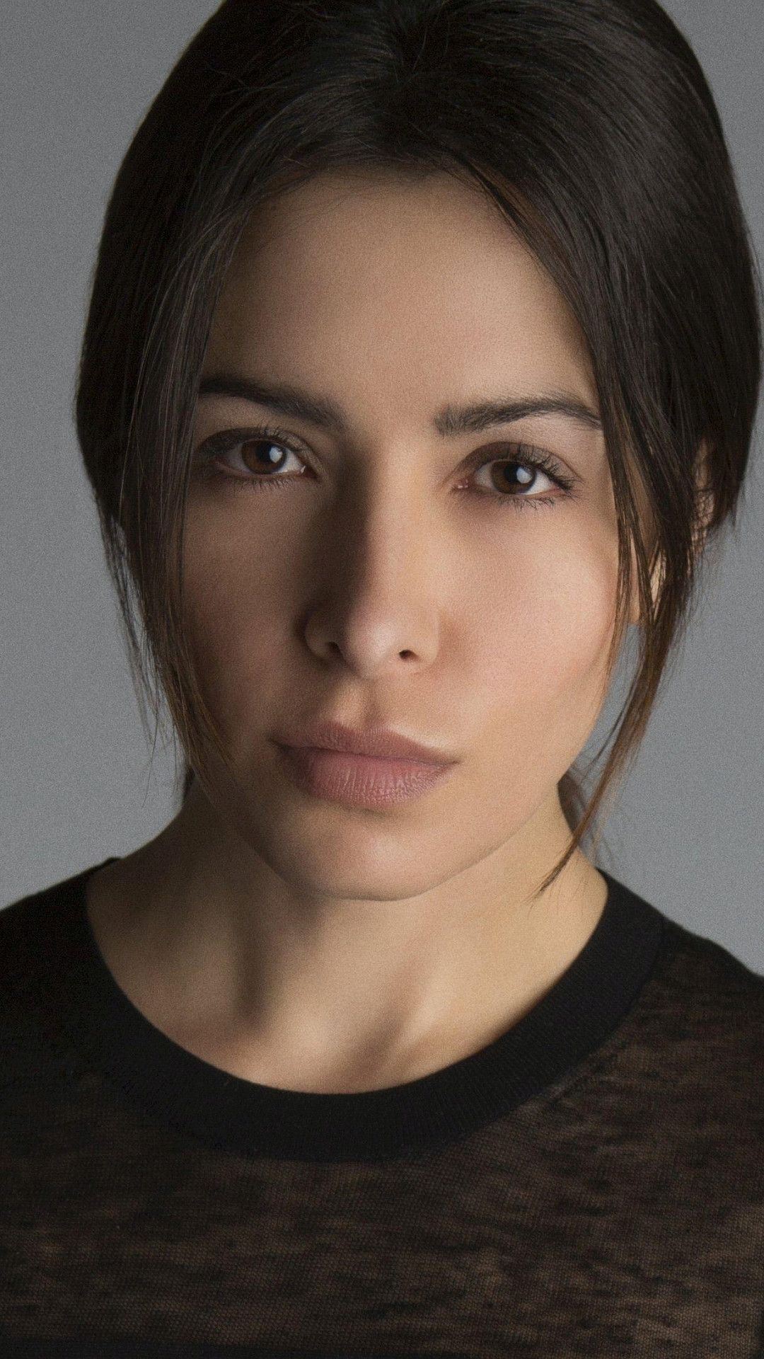 Sarah Shahi Wallpapers - Top Free Sarah Shahi Backgrounds - WallpaperAccess