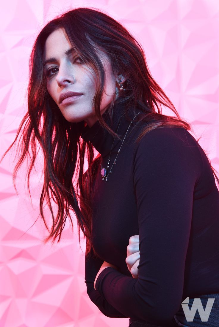 Sarah Shahi Wallpapers - Top Free Sarah Shahi Backgrounds - WallpaperAccess