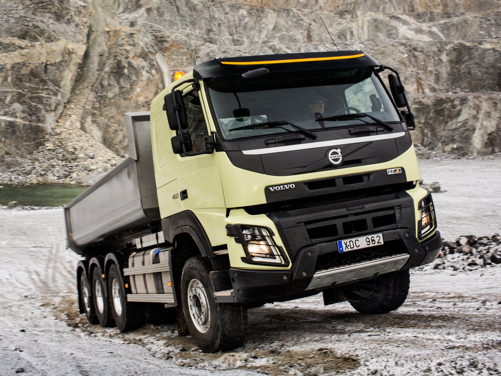 Tipper Wallpapers - Top Free Tipper Backgrounds - WallpaperAccess