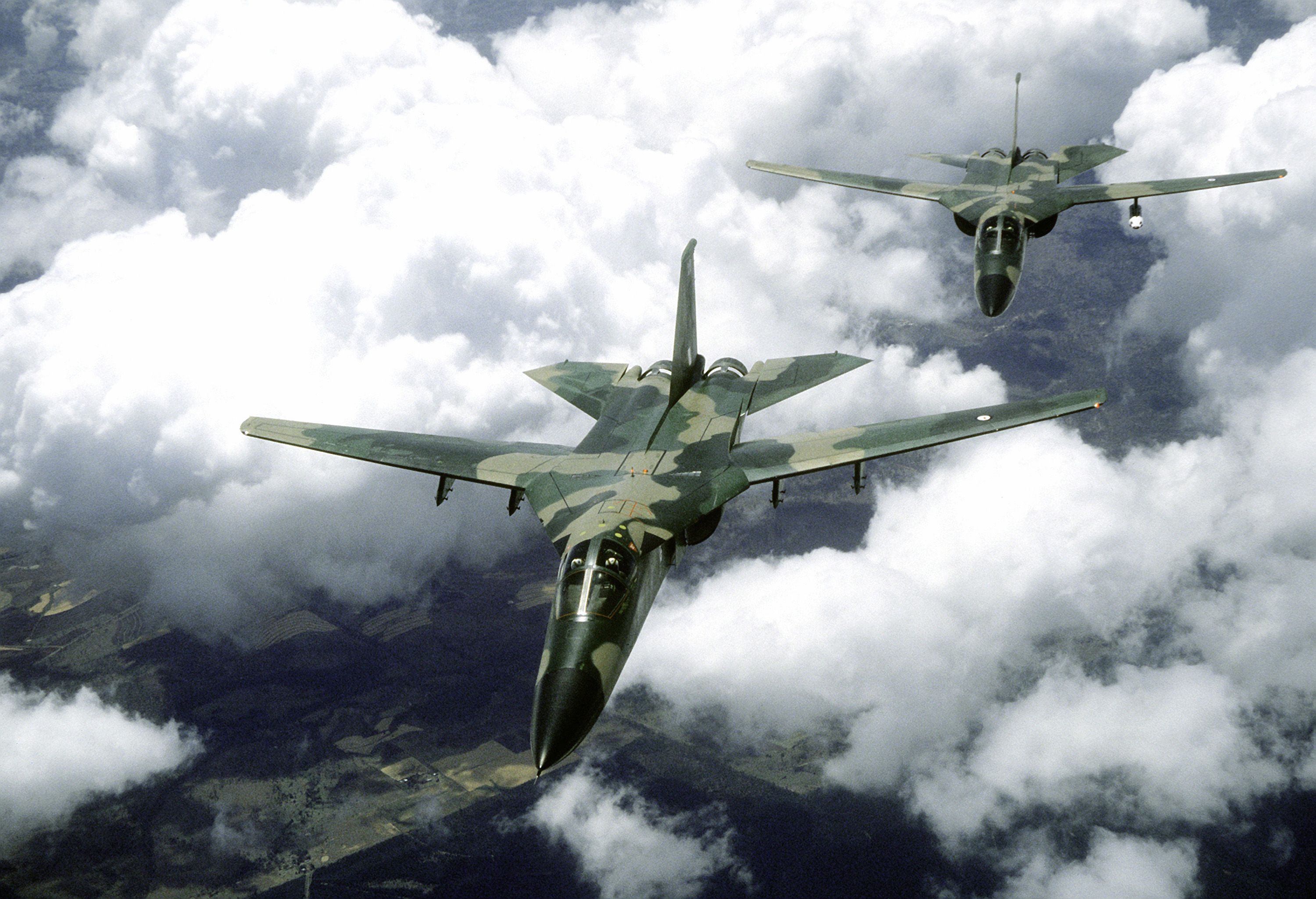 General Dynamics F-111 Aardvark Wallpapers - Top Free General Dynamics ...