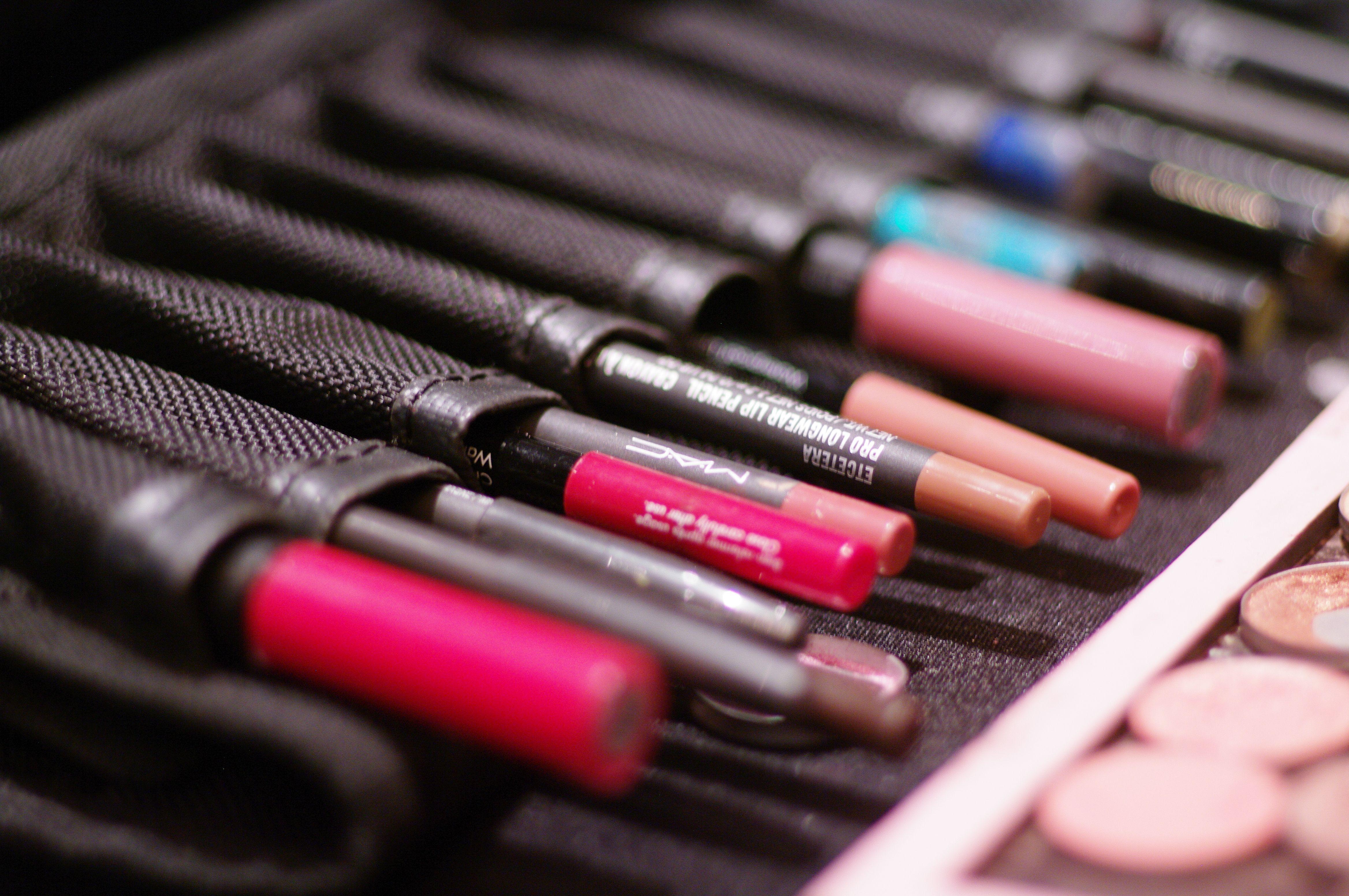 Mac Makeup Wallpapers - Top Free Mac Makeup Backgrounds - WallpaperAccess