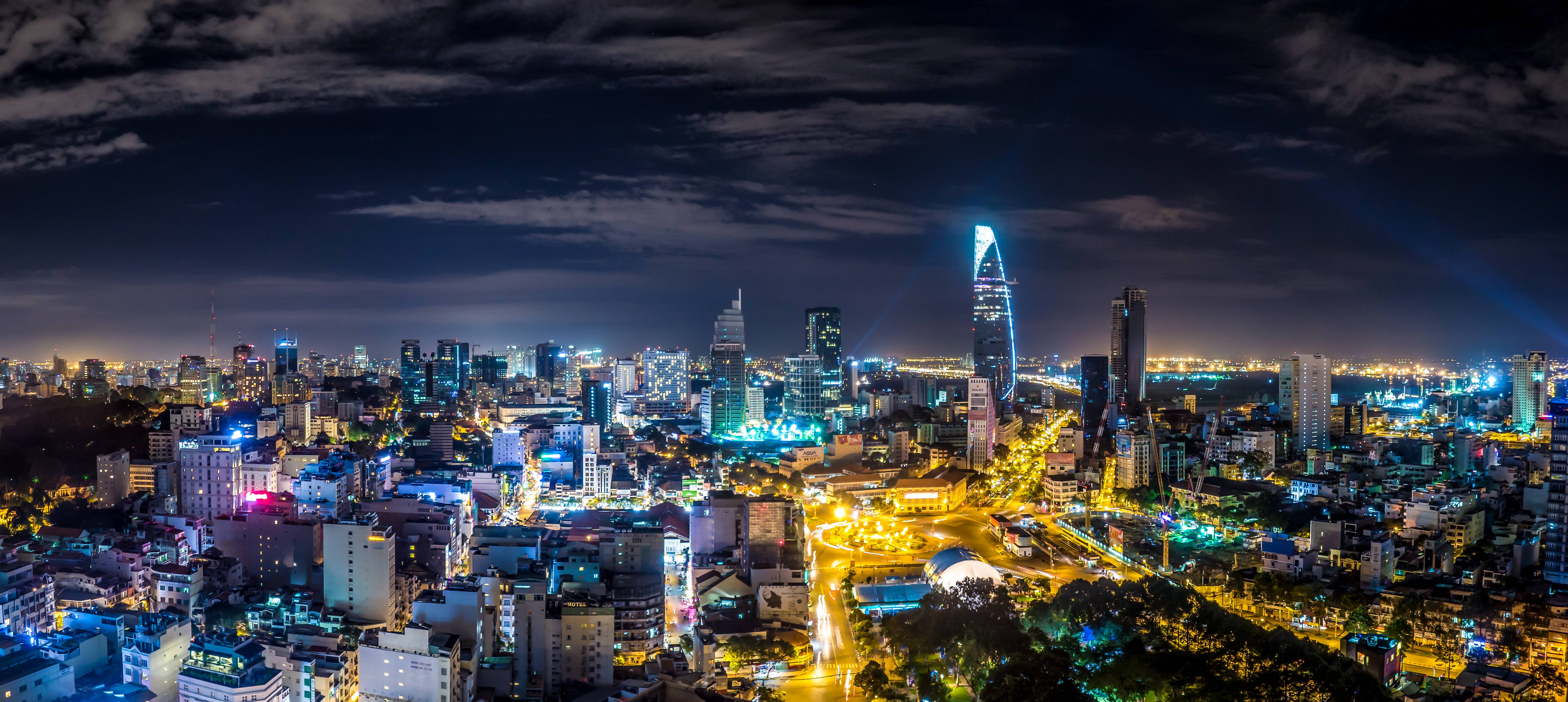 Saigon Wallpapers - Top Free Saigon Backgrounds - WallpaperAccess