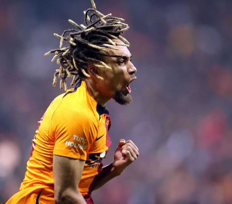 Sacha Boey Wallpapers - Top Free Sacha Boey Backgrounds - WallpaperAccess