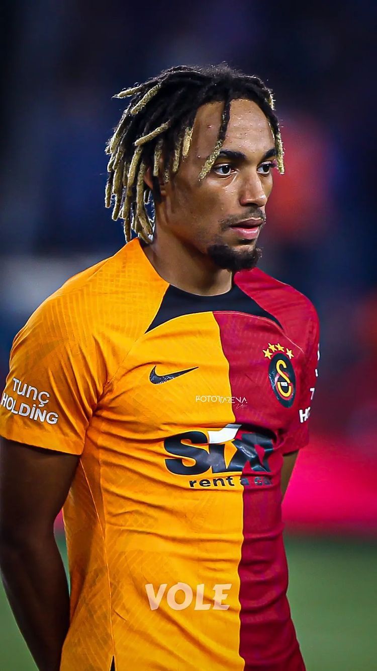 Sacha Boey Wallpapers - Top Free Sacha Boey Backgrounds - WallpaperAccess