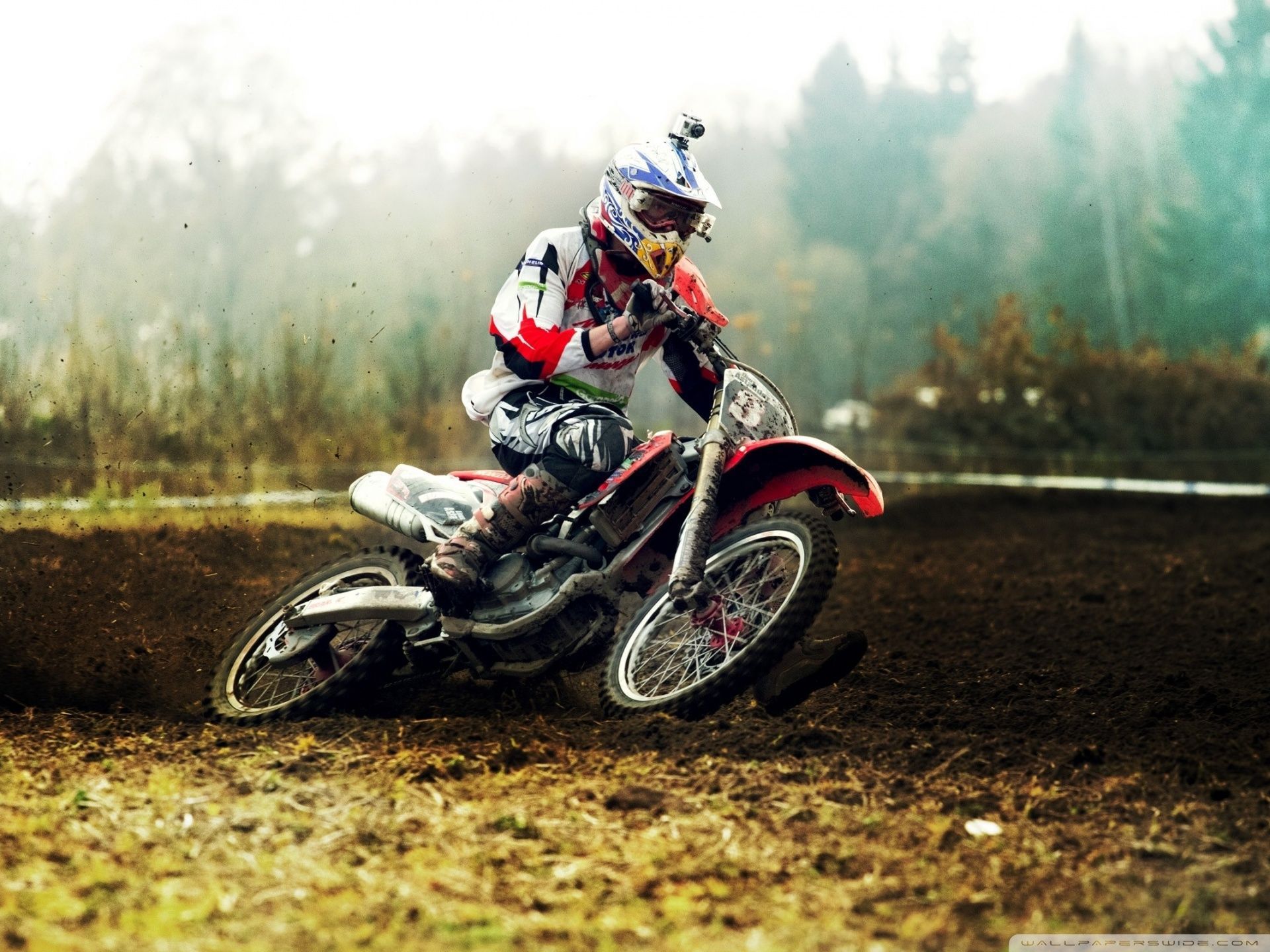 Motor Trail Wallpapers - Top Free Motor Trail Backgrounds - WallpaperAccess