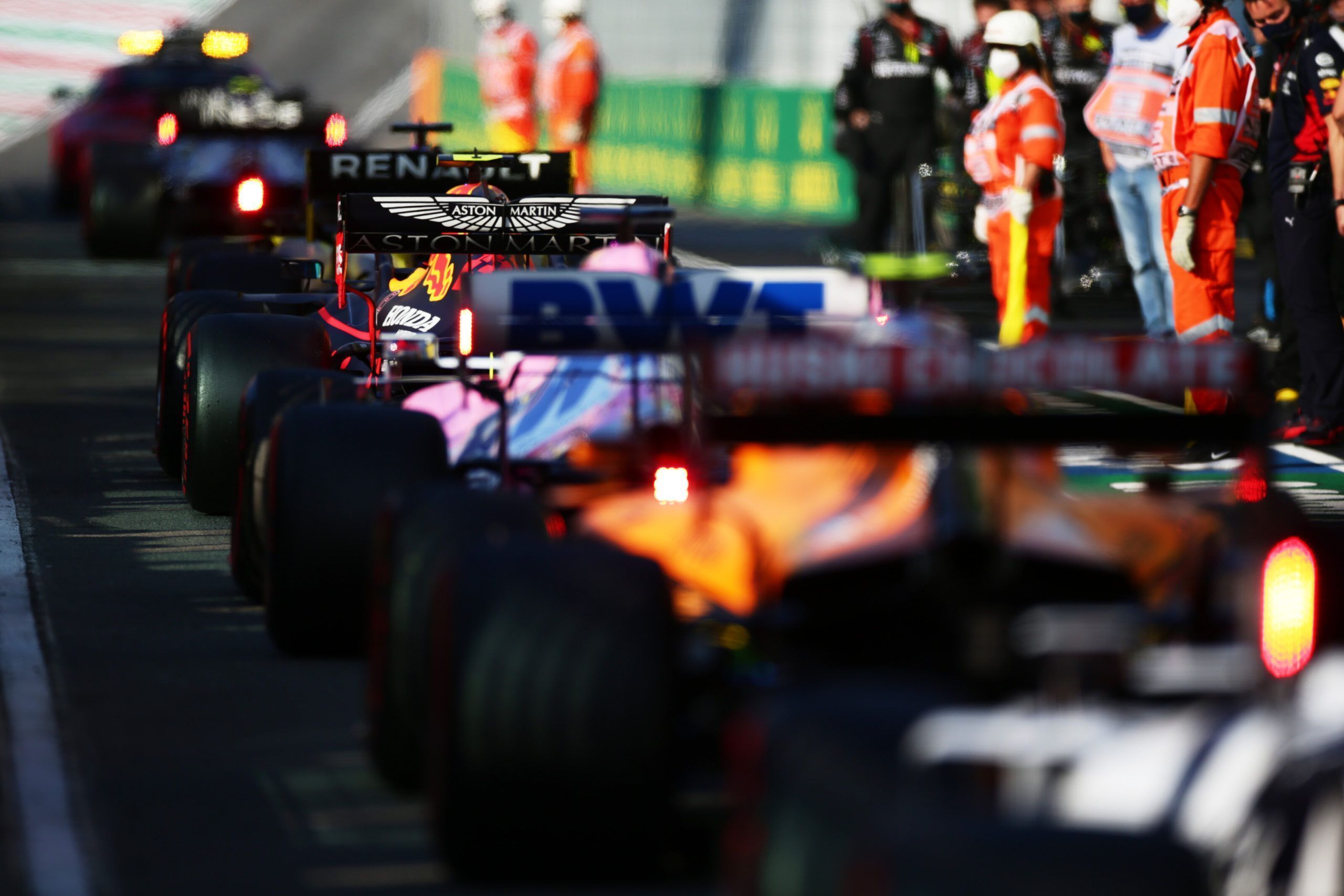 Formula 1 Drivers Wallpapers - Top Free Formula 1 Drivers Backgrounds ...