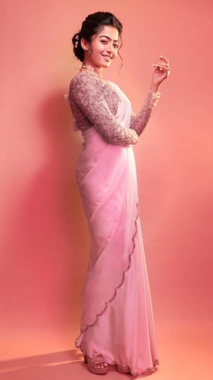 Rashmika Mandanna Saree Wallpapers - Top Free Rashmika Mandanna Saree Backgrounds - WallpaperAccess