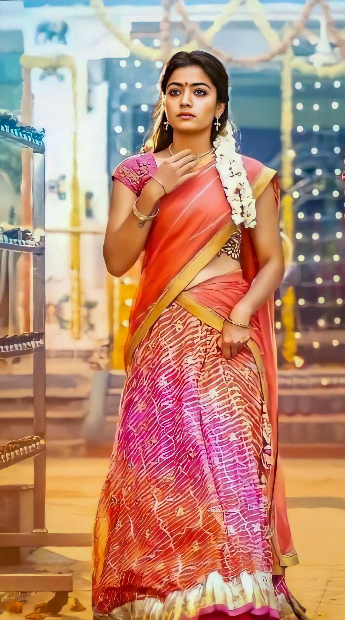 Rashmika Mandanna Saree Wallpapers - Top Free Rashmika Mandanna Saree Backgrounds - WallpaperAccess