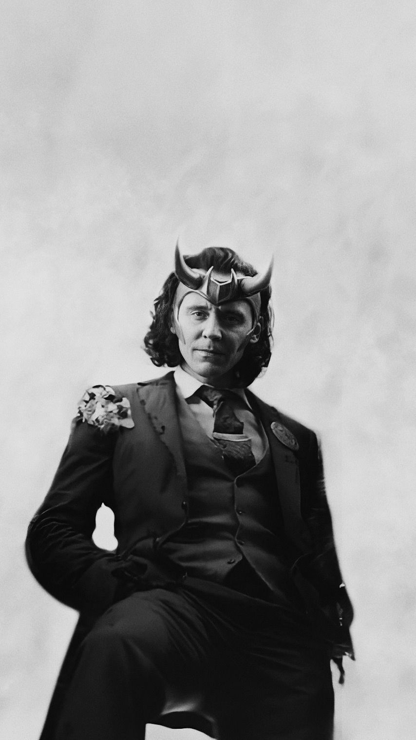 Loki Black Wallpapers - Top Free Loki Black Backgrounds - WallpaperAccess