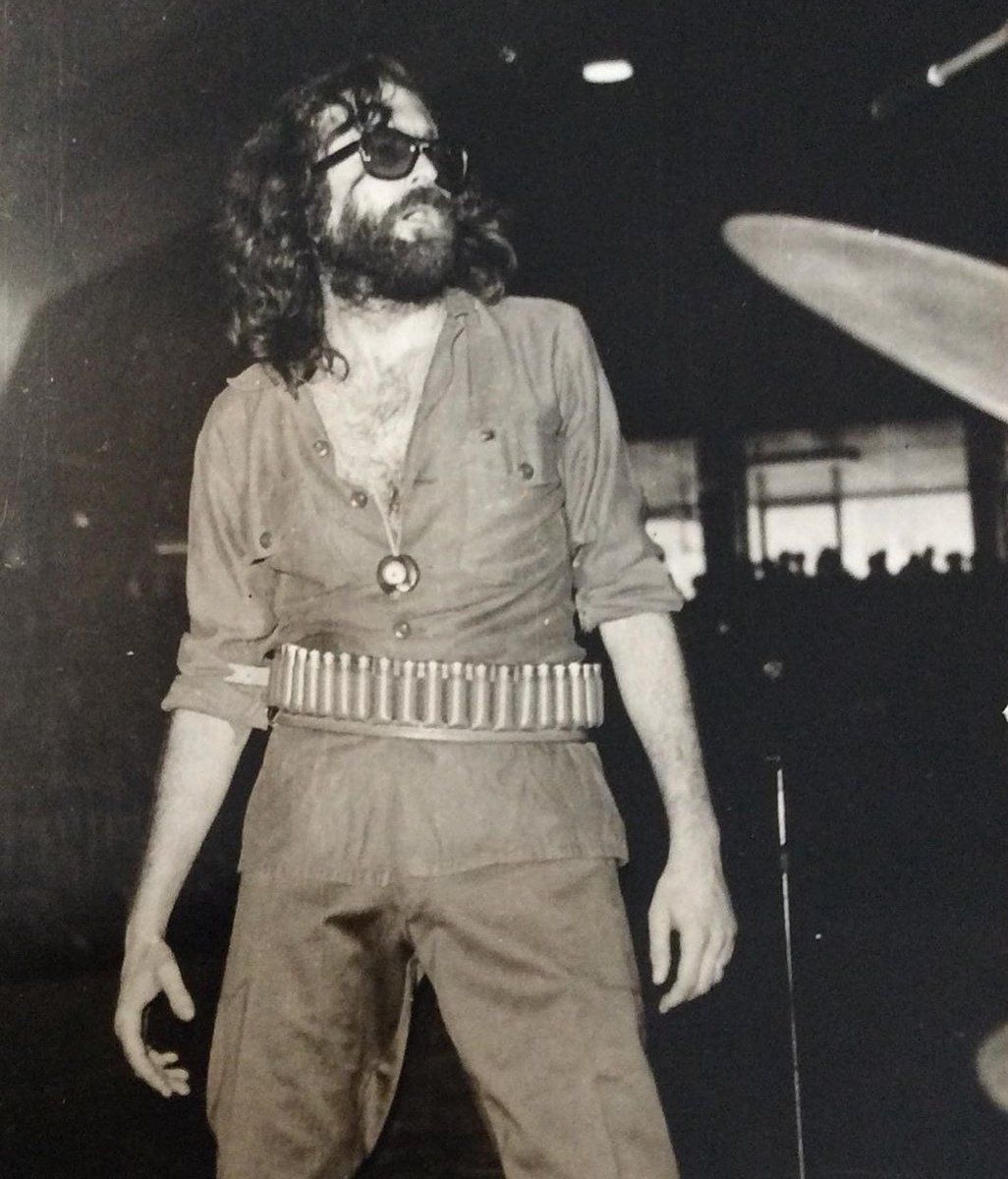 Cem Karaca Wallpapers - Top Free Cem Karaca Backgrounds - WallpaperAccess