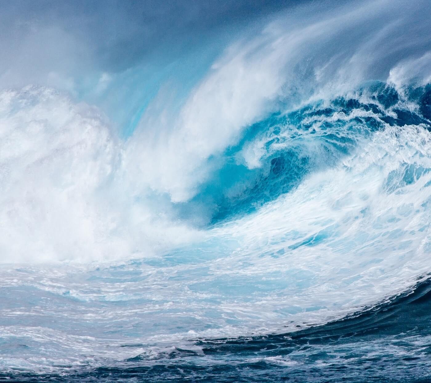 Tsunami Wallpapers - Top Free Tsunami Backgrounds - WallpaperAccess