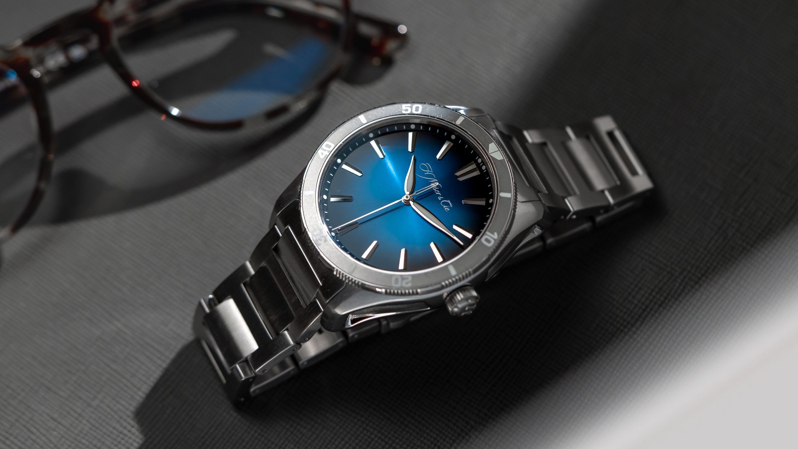 Centre Watch Wallpapers - Top Free Centre Watch Backgrounds ...