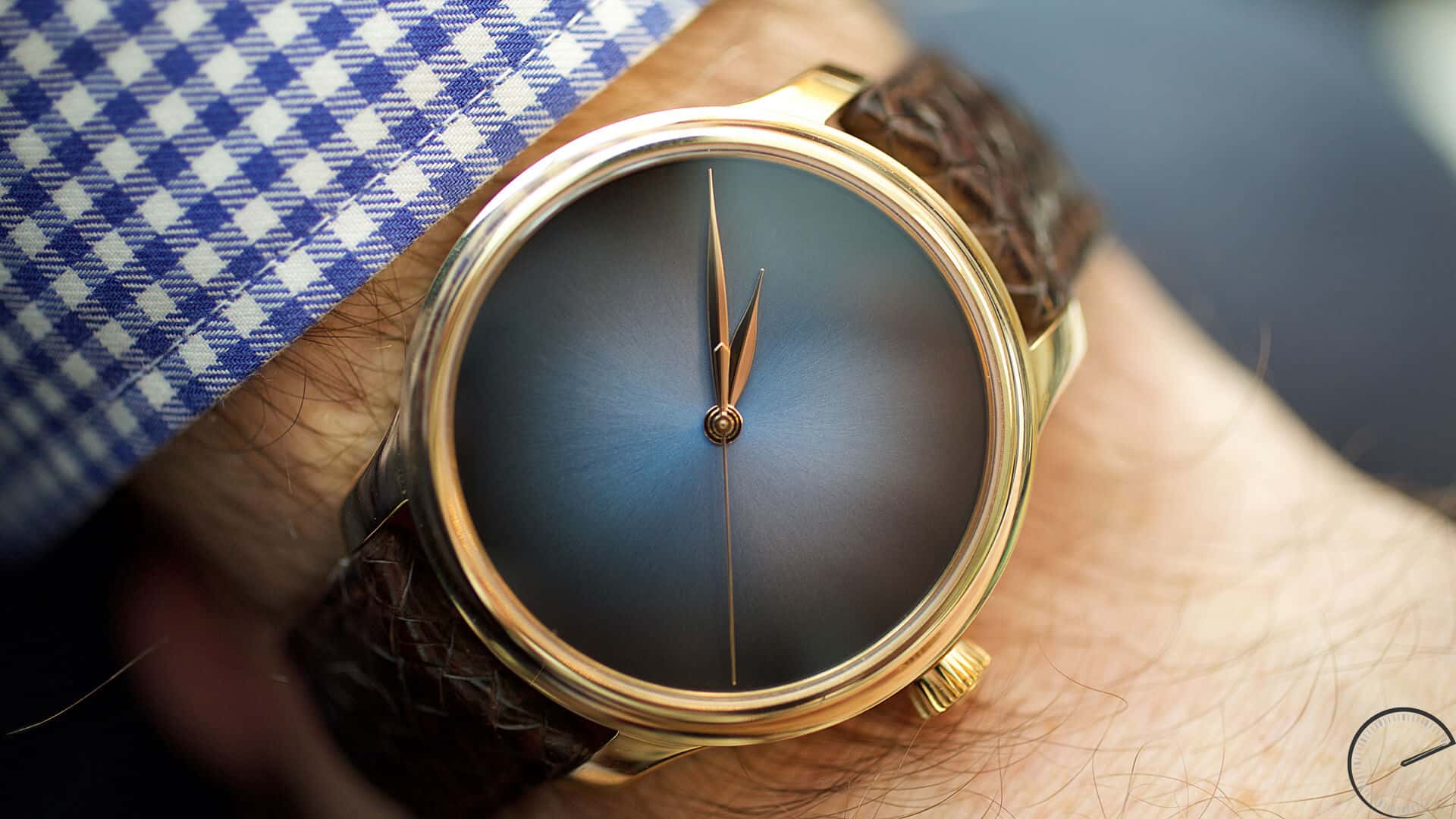 Centre Watch Wallpapers - Top Free Centre Watch Backgrounds ...