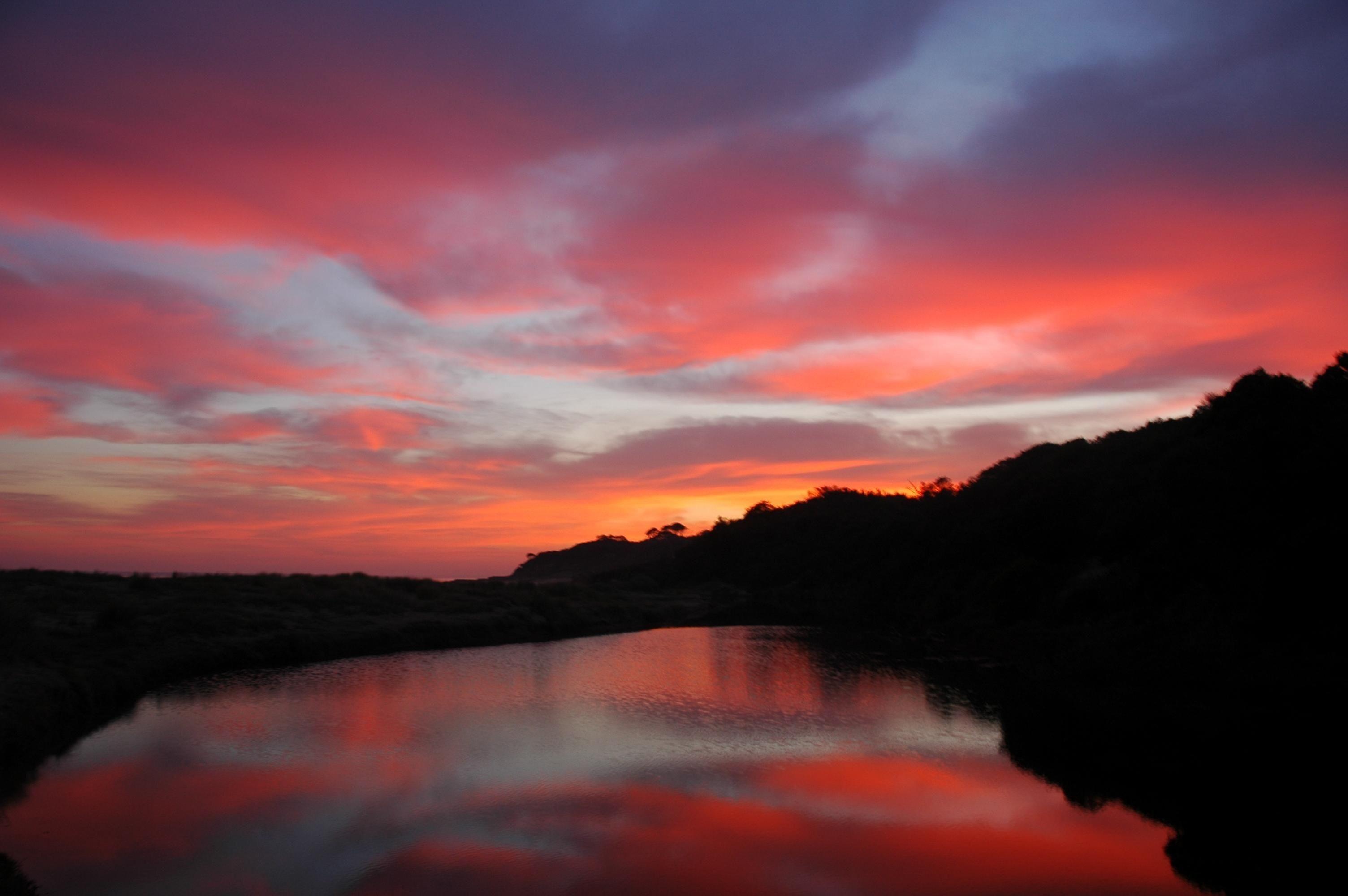 Red Sunrise Wallpapers - Top Free Red Sunrise Backgrounds - WallpaperAccess