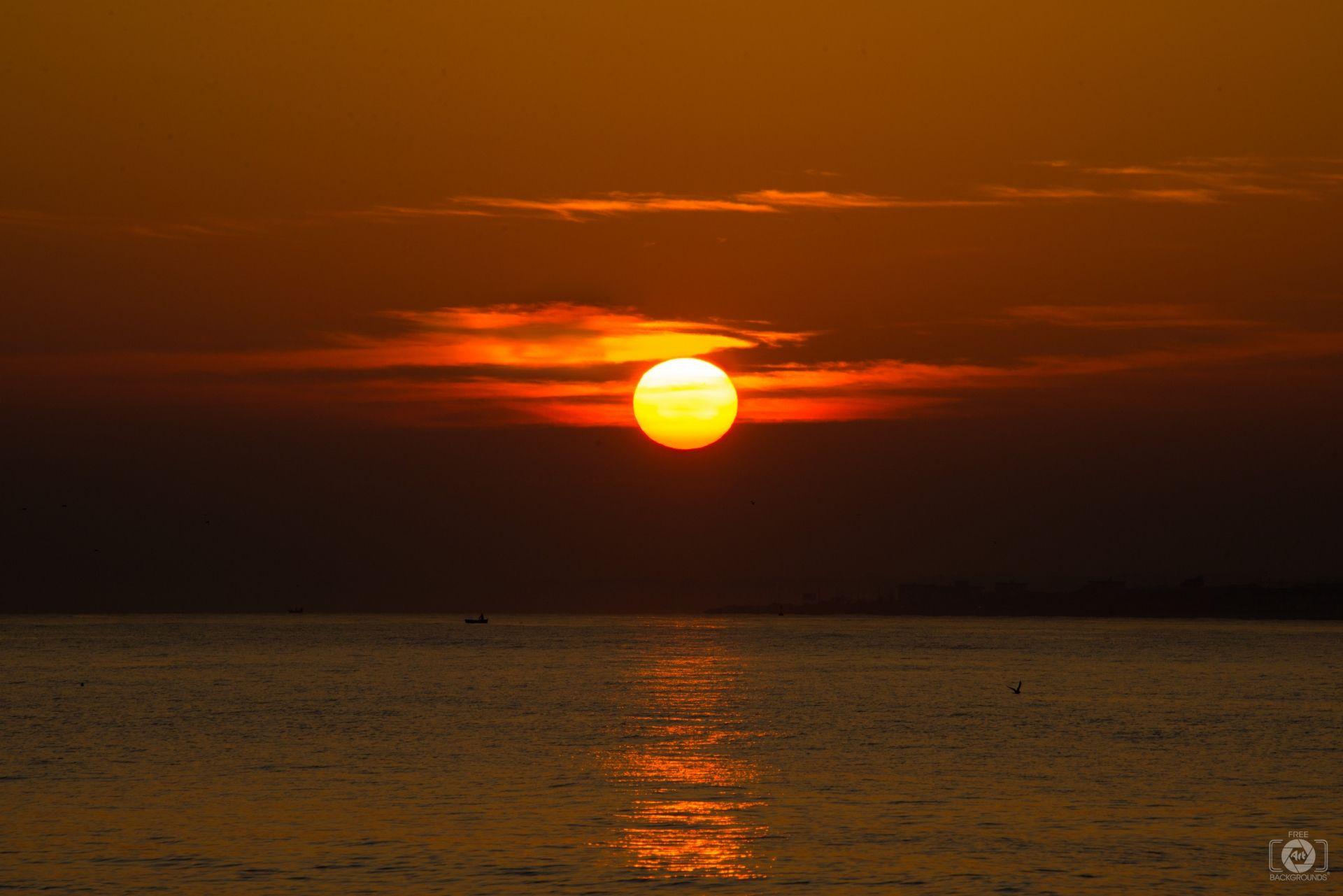 Red Sunrise Wallpapers - Top Free Red Sunrise Backgrounds - WallpaperAccess