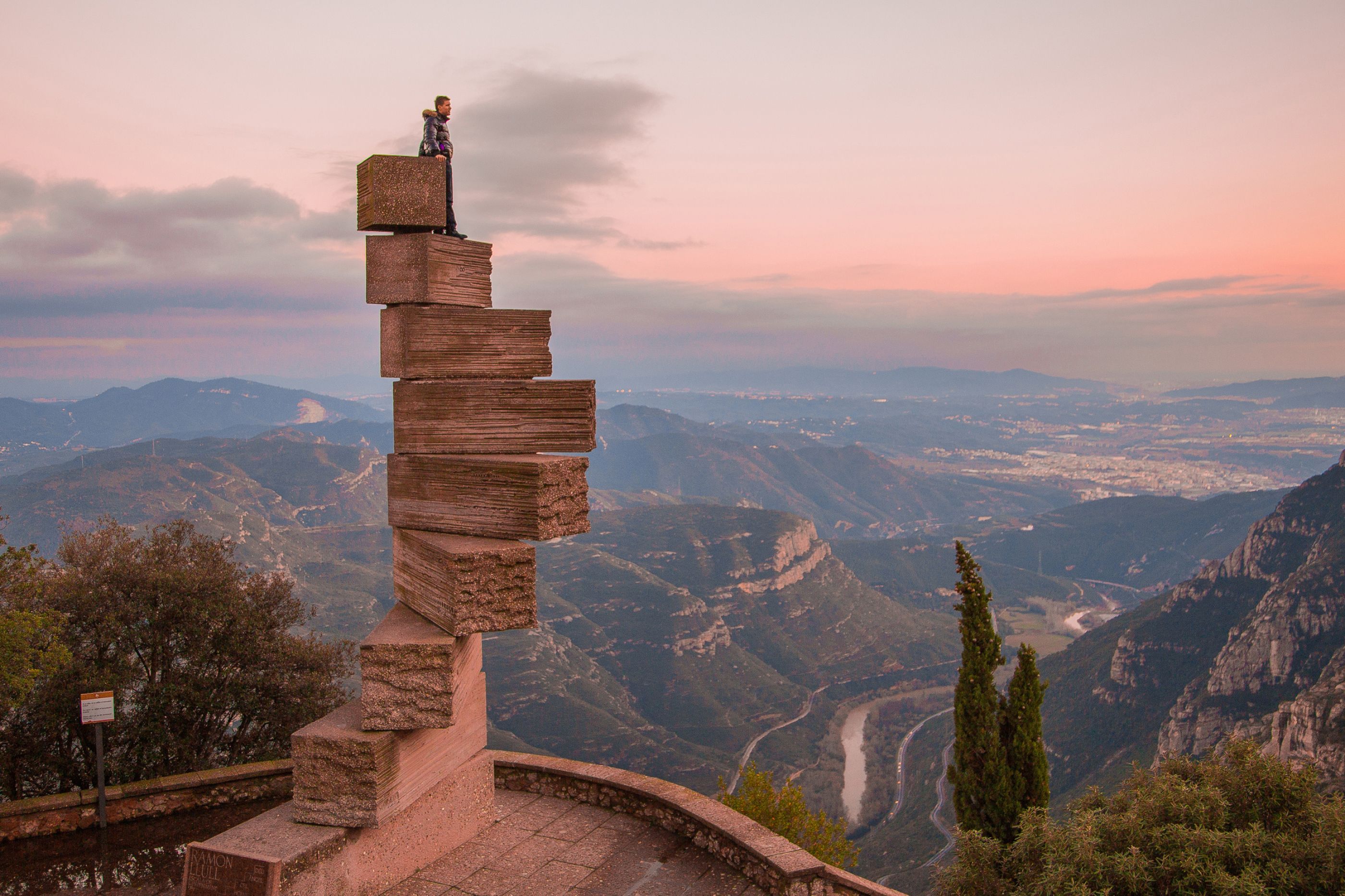 Montserrat Wallpapers - Top Free Montserrat Backgrounds - WallpaperAccess