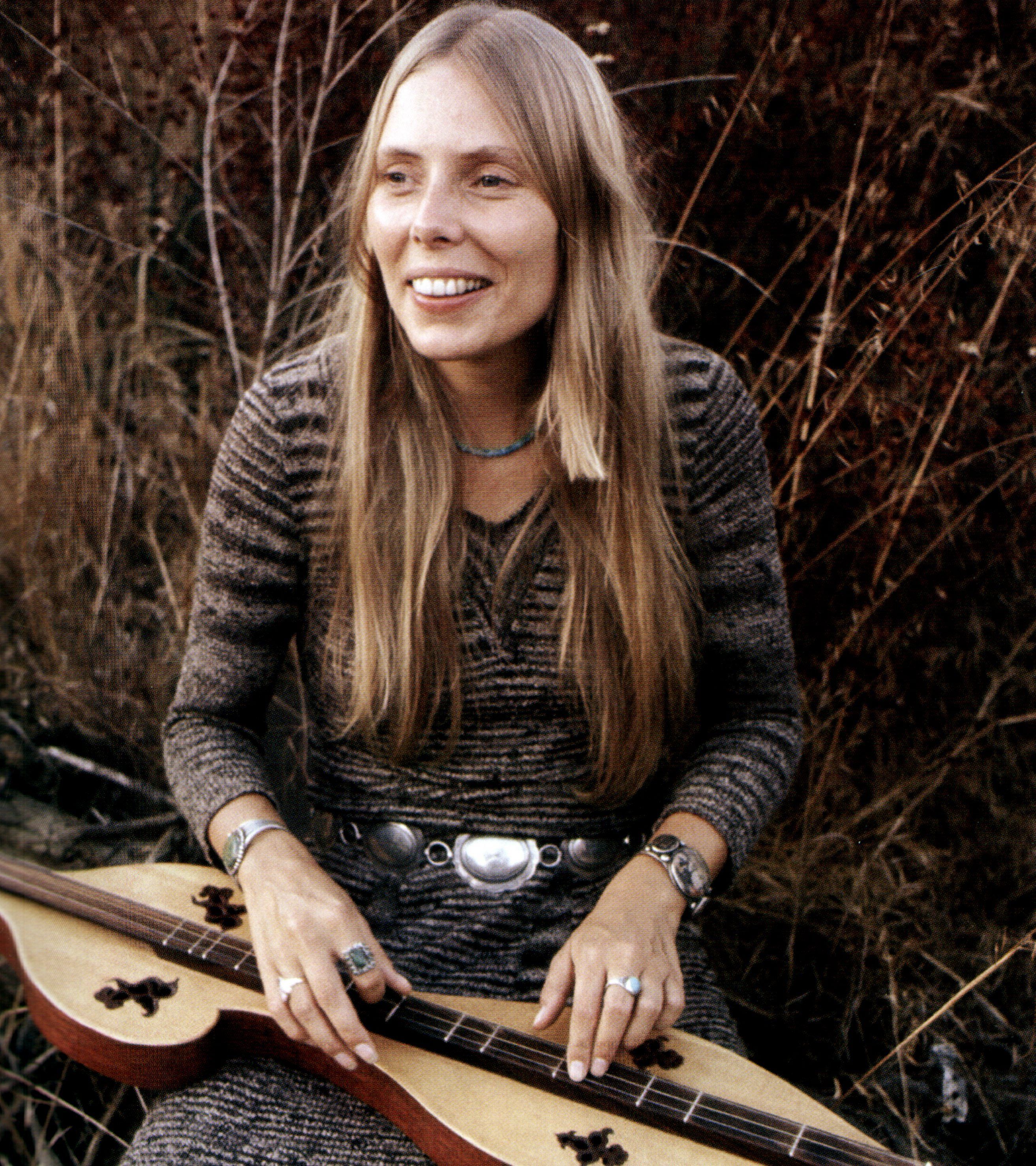 Joni Mitchell Wallpapers - Top Free Joni Mitchell Backgrounds - WallpaperAccess