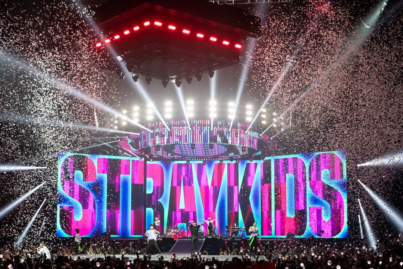 Stray Kids Concert Wallpapers - Top Free Stray Kids Concert Backgrounds ...
