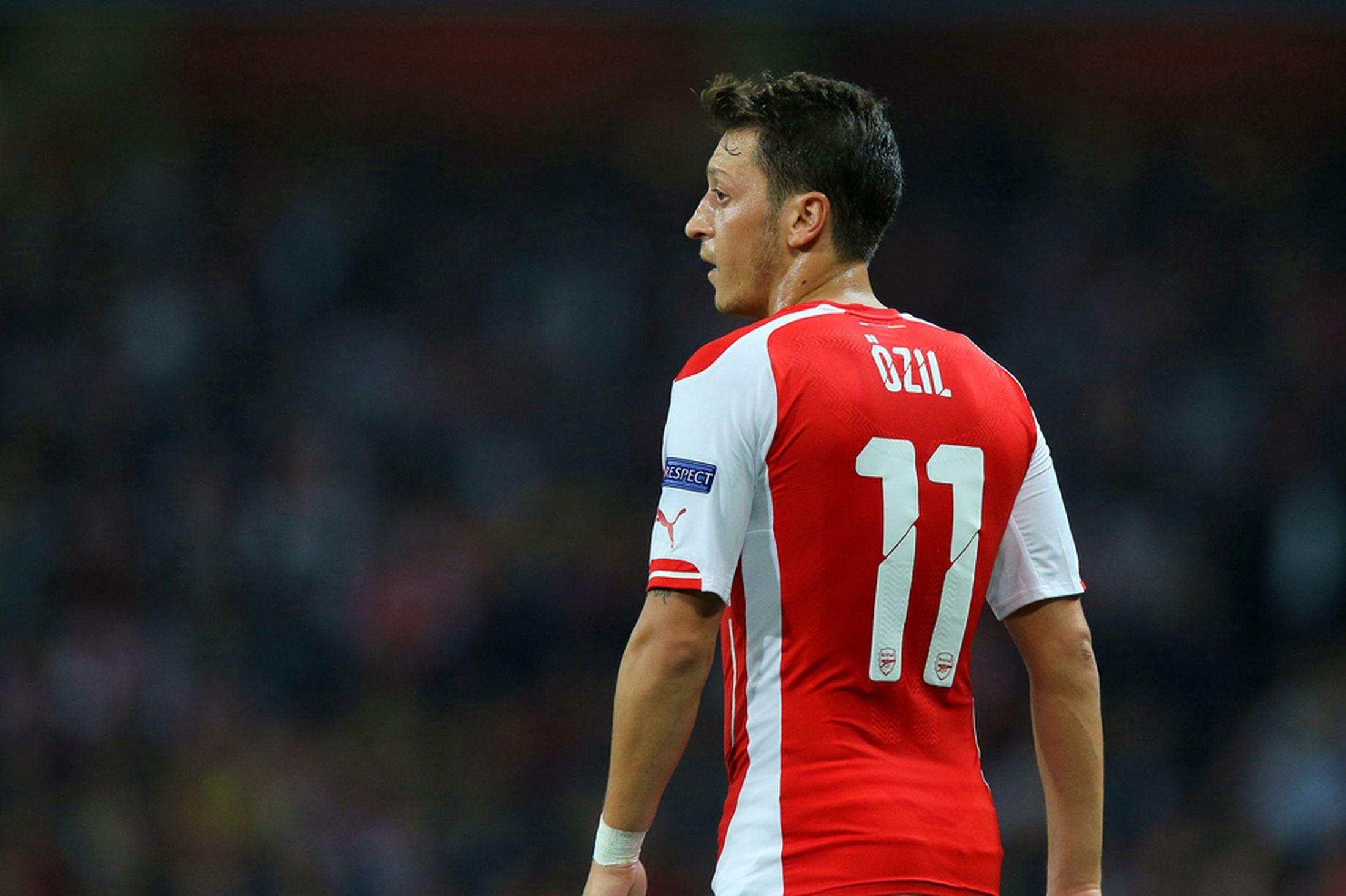 Ozil Wallpapers - Top Free Ozil Backgrounds - WallpaperAccess