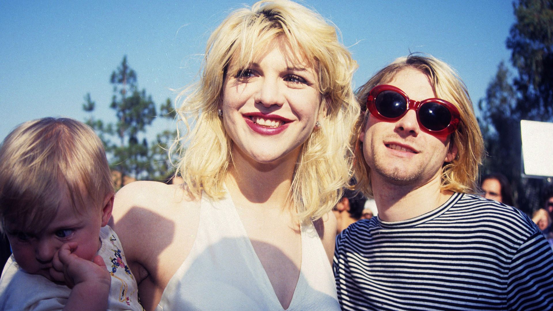 Hole Band Wallpapers - Top Free Hole Band Backgrounds - WallpaperAccess