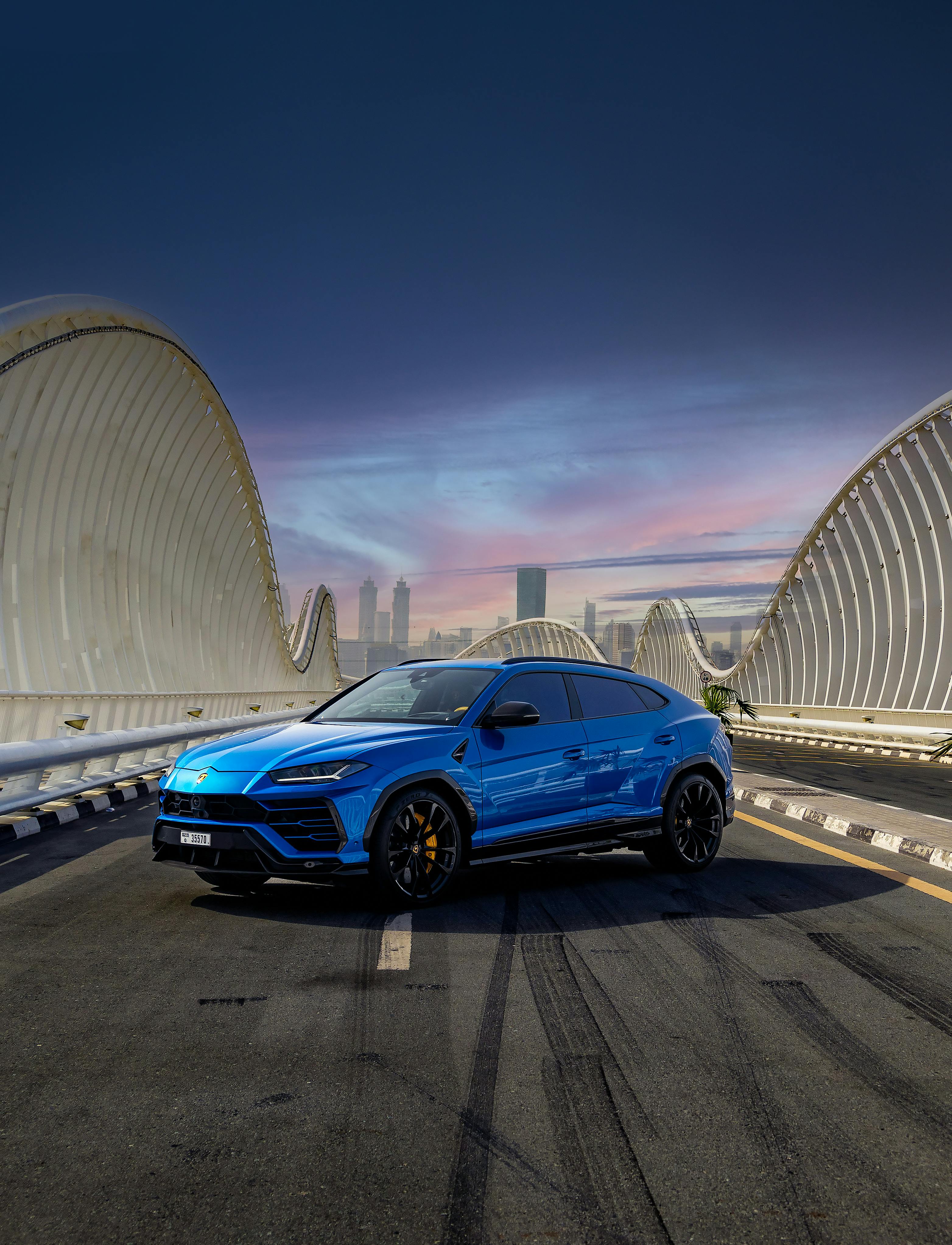 Urus iPhone Wallpapers - Top Free Urus iPhone Backgrounds - WallpaperAccess