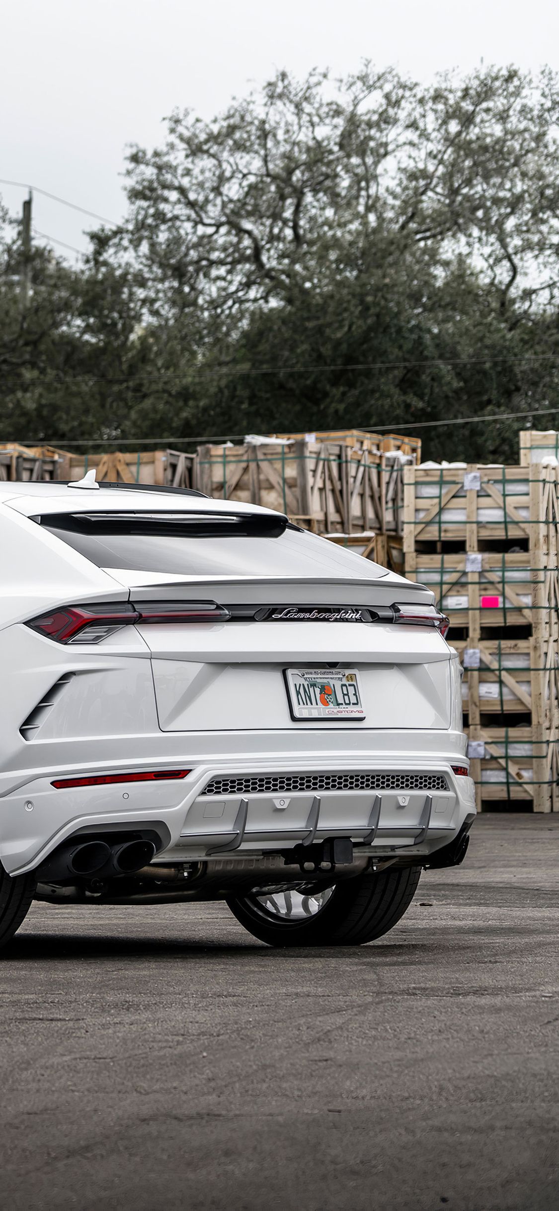 Urus iPhone Wallpapers - Top Free Urus iPhone Backgrounds - WallpaperAccess