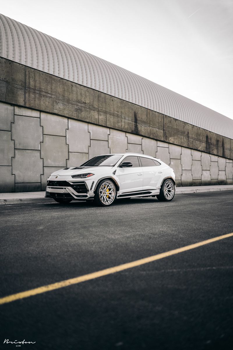 Urus iPhone Wallpapers - Top Free Urus iPhone Backgrounds - WallpaperAccess