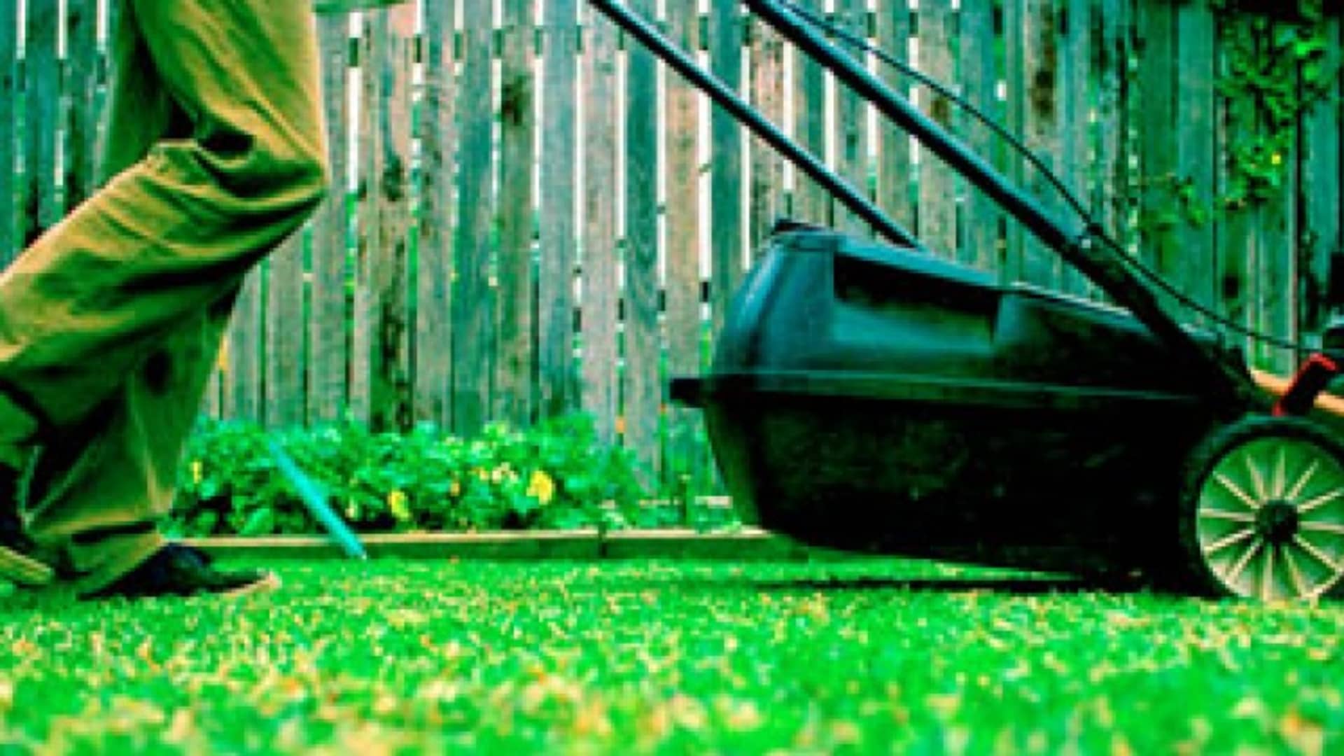 Lawn Mower Wallpapers - Top Free Lawn Mower Backgrounds - WallpaperAccess