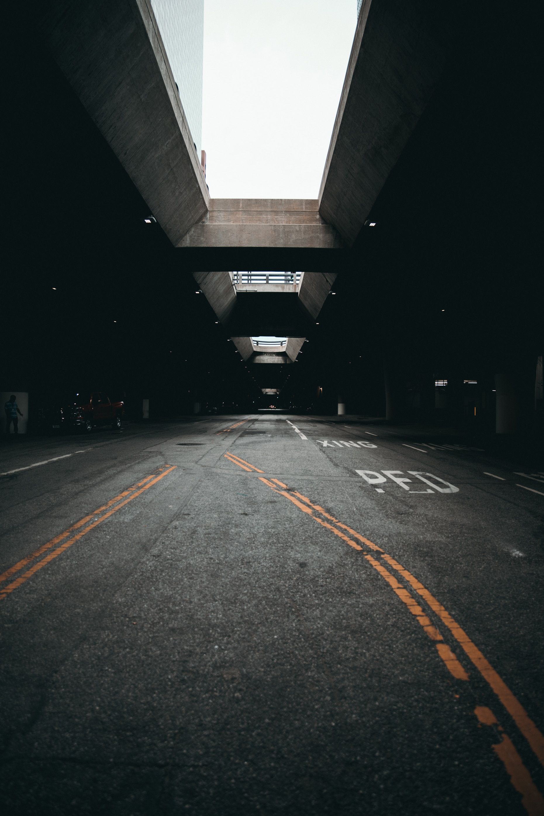 Tarmac Wallpapers - Top Free Tarmac Backgrounds - WallpaperAccess