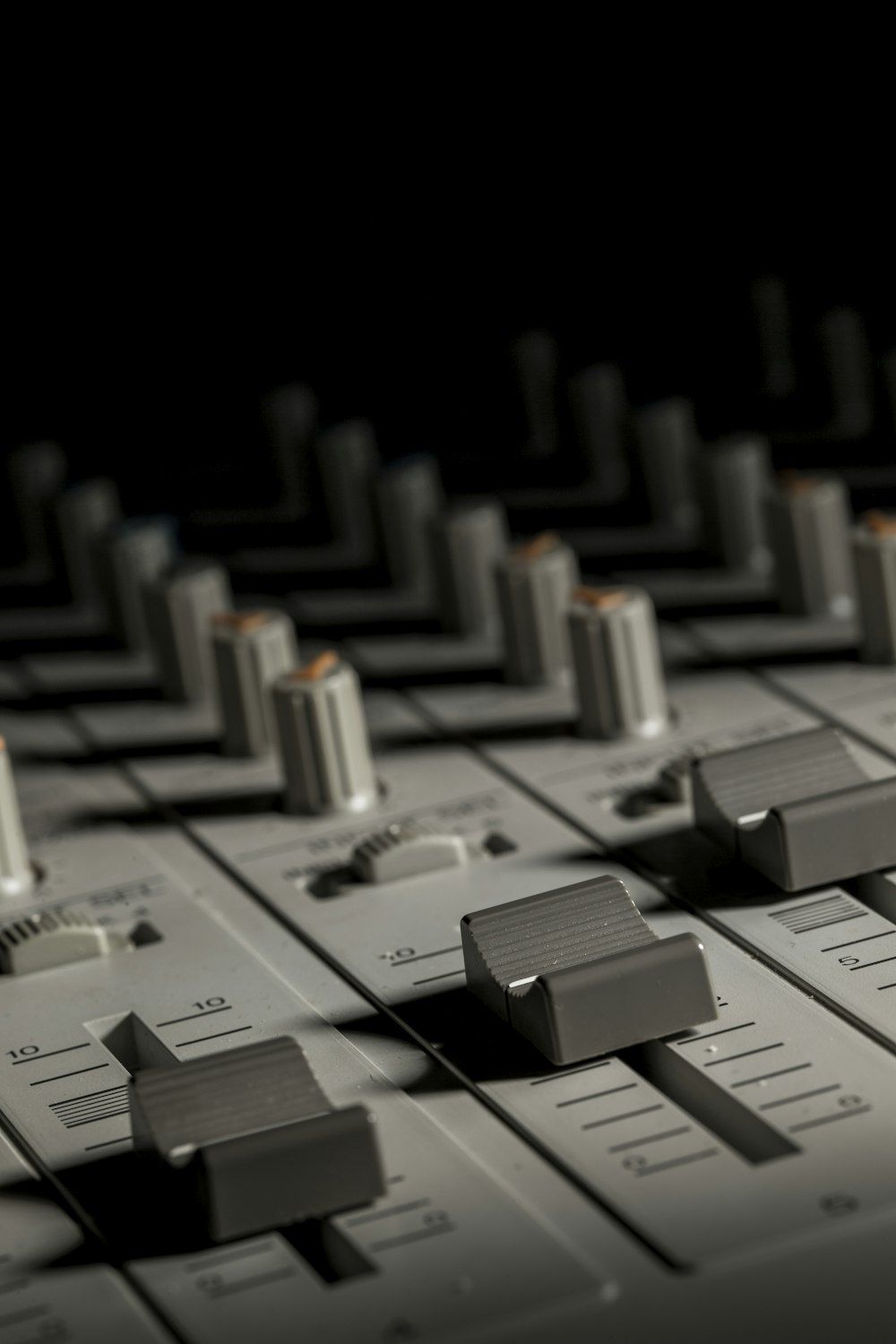 Audio Mixer Wallpapers - Top Free Audio Mixer Backgrounds - WallpaperAccess