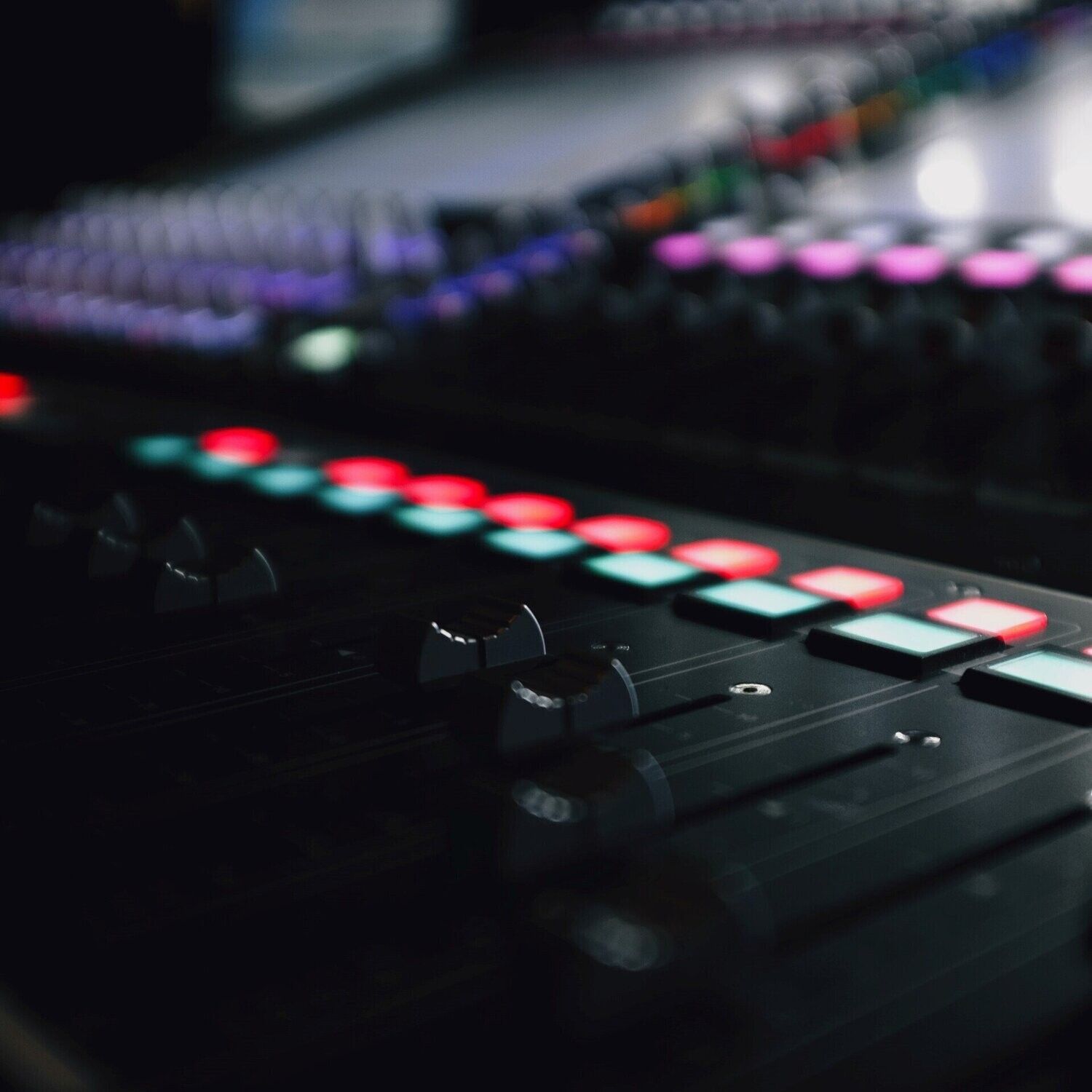 Audio Mixer Wallpapers - Top Free Audio Mixer Backgrounds - WallpaperAccess